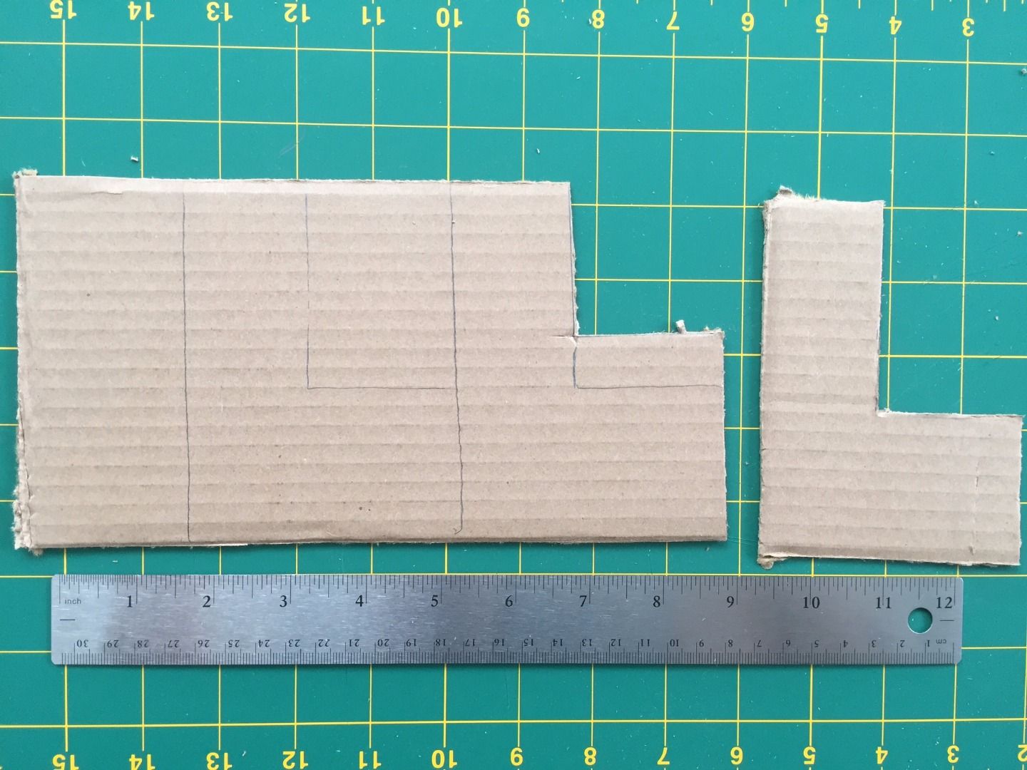 Miniature Cardboard Chairs for a Dollhouse : 9 Steps - Instructables