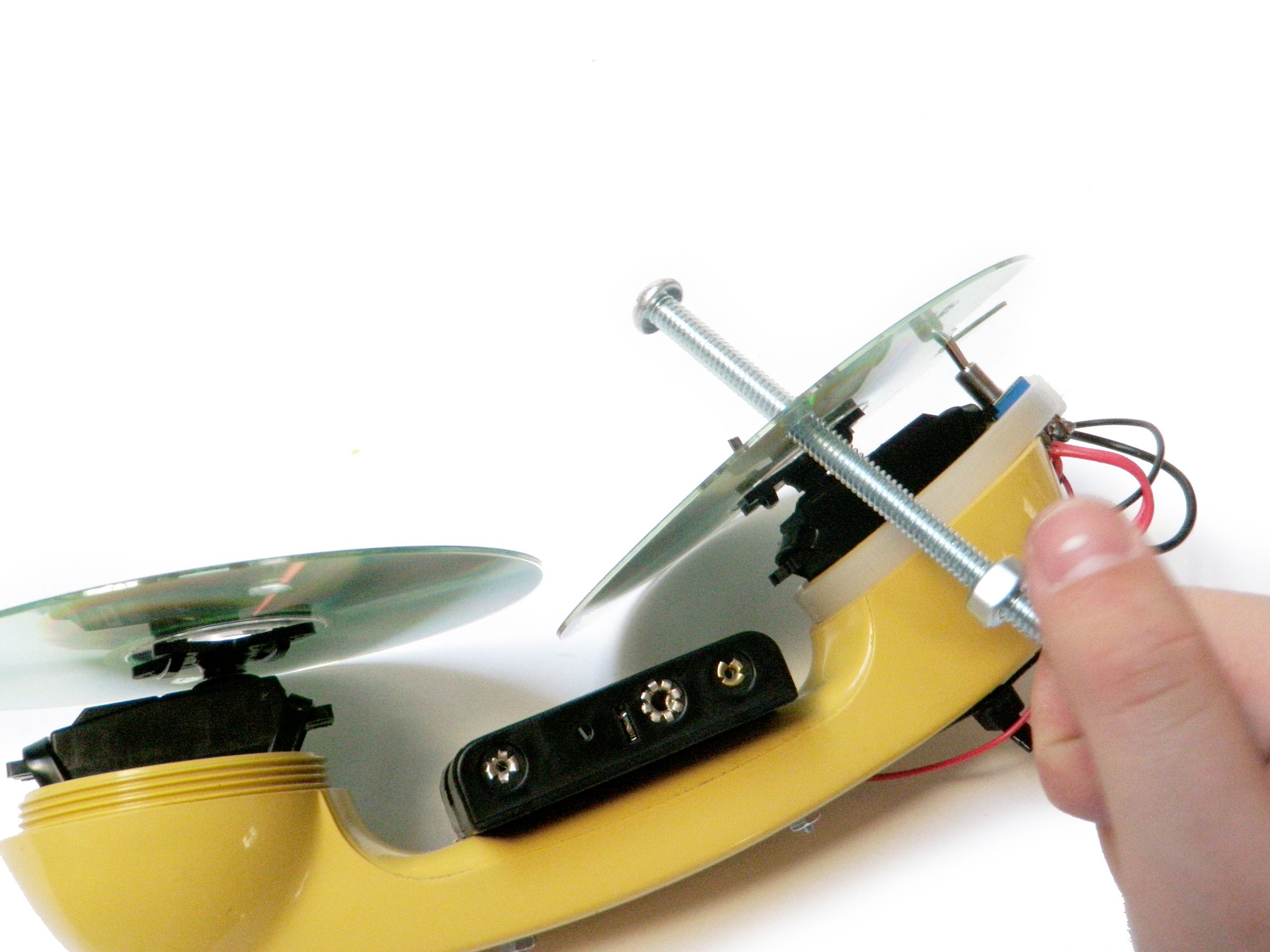 Simple Bots: Walker : 14 Steps (with Pictures) - Instructables