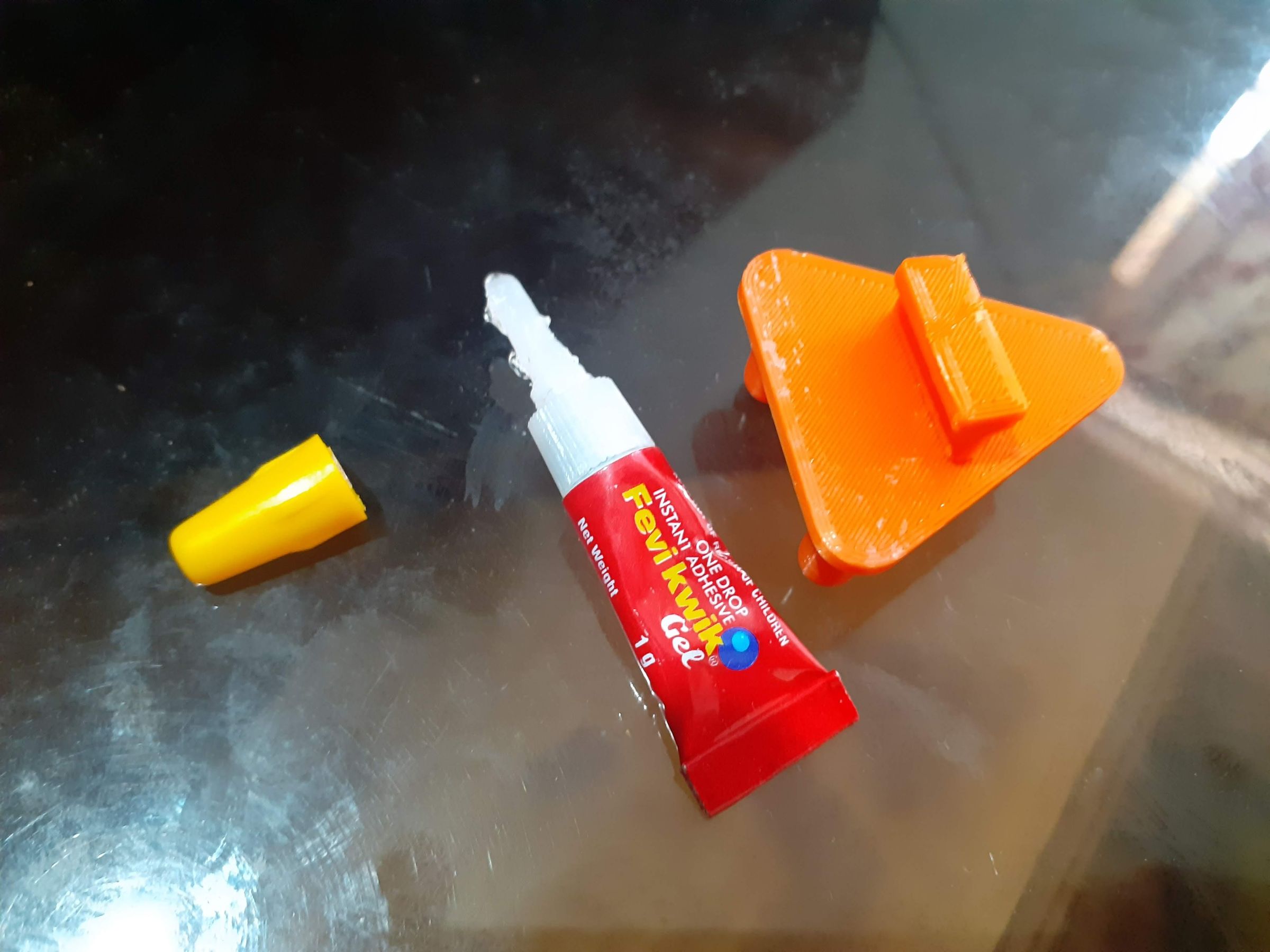 ELECRIC WALL SOCKET COVER : 3 Steps - Instructables