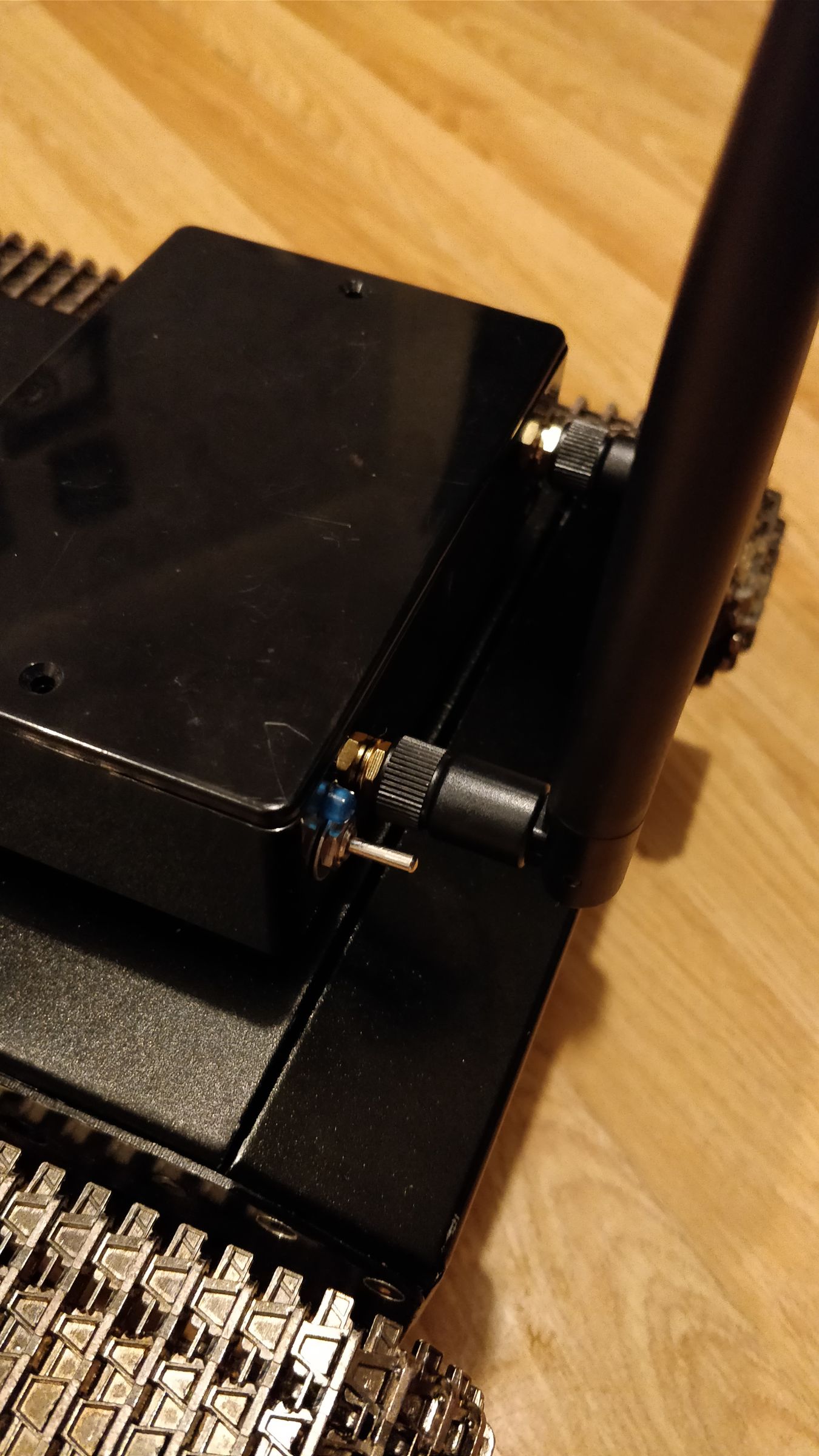 Rugged Remote Tracked Chassis Surveillance Bot : 7 Steps (with Pictures ...