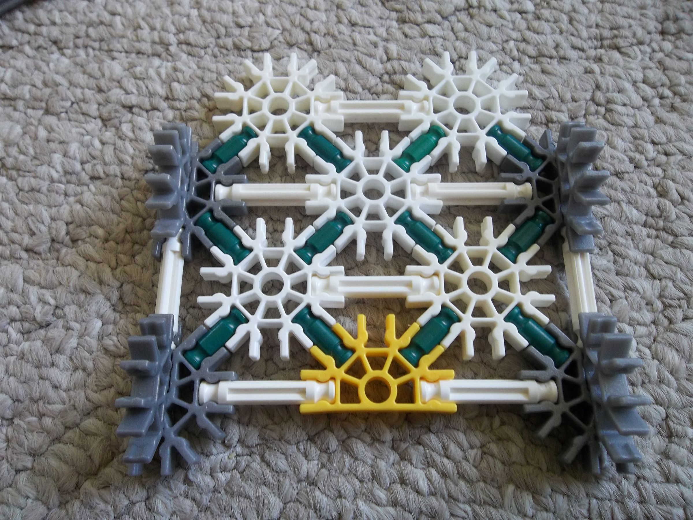 K'nex Foos Hockey Table : 35 Steps - Instructables