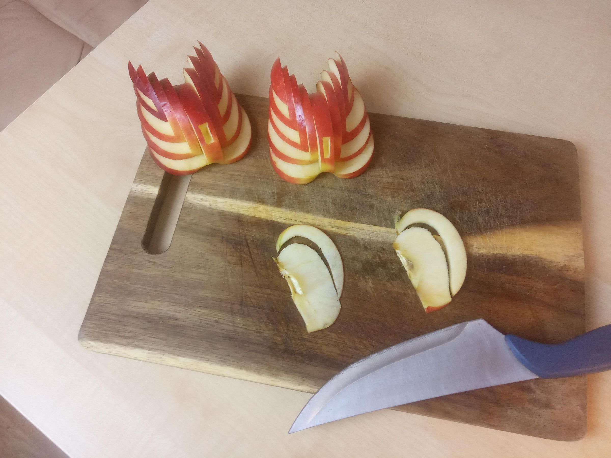 Edible Apple Swan : 7 Steps (with Pictures) - Instructables