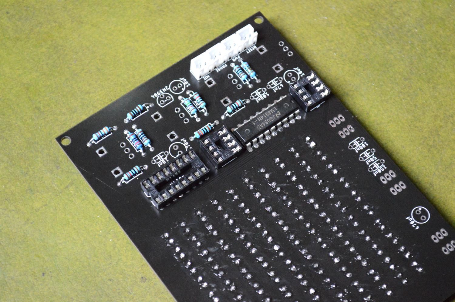 100 LED Oscilloscope : 12 Steps (with Pictures) - Instructables
