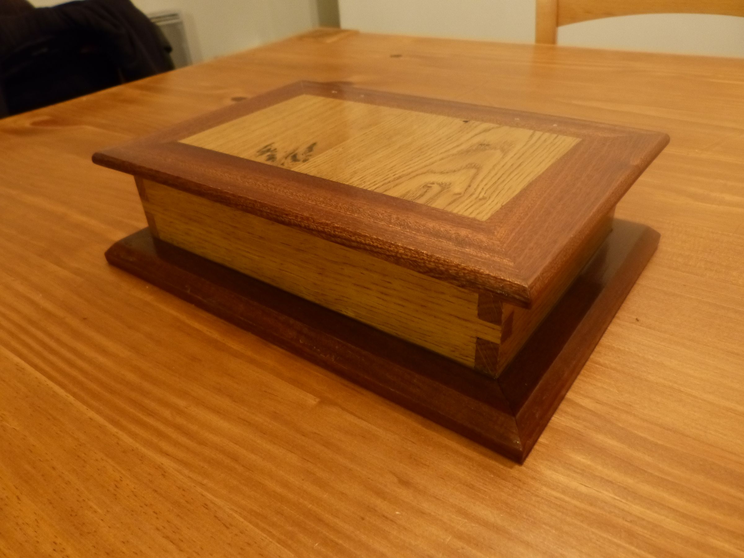 A Simple Jewerly Box : 4 Steps - Instructables