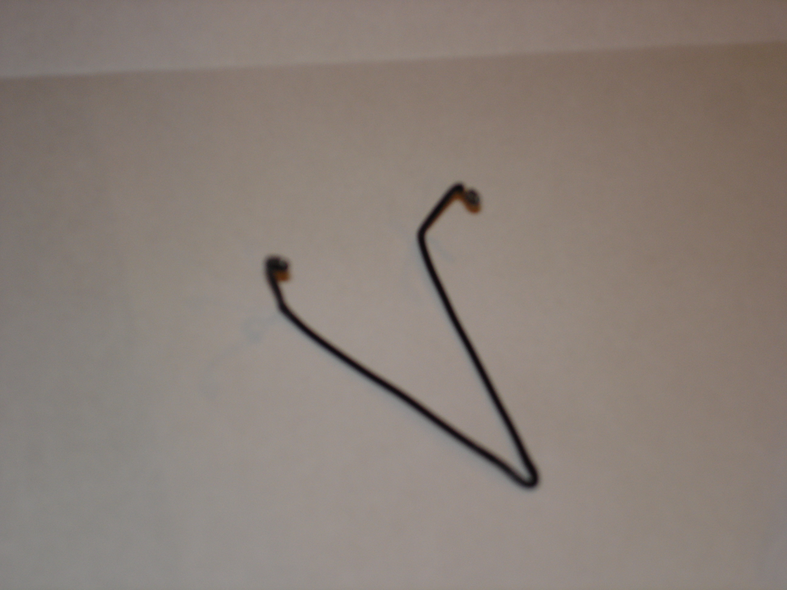 Paperclip IPod Dock : 10 Steps - Instructables