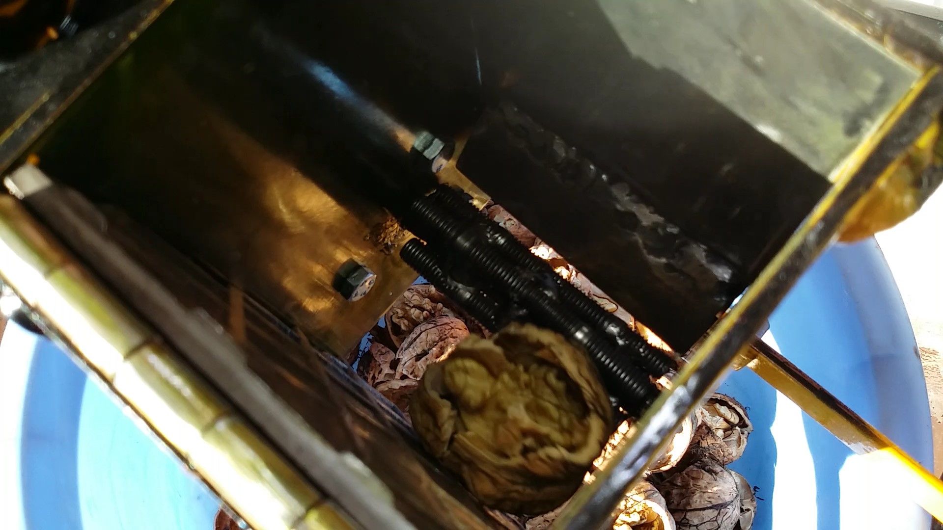 Electric Nutcracker 12V DC Machine : 4 Steps - Instructables