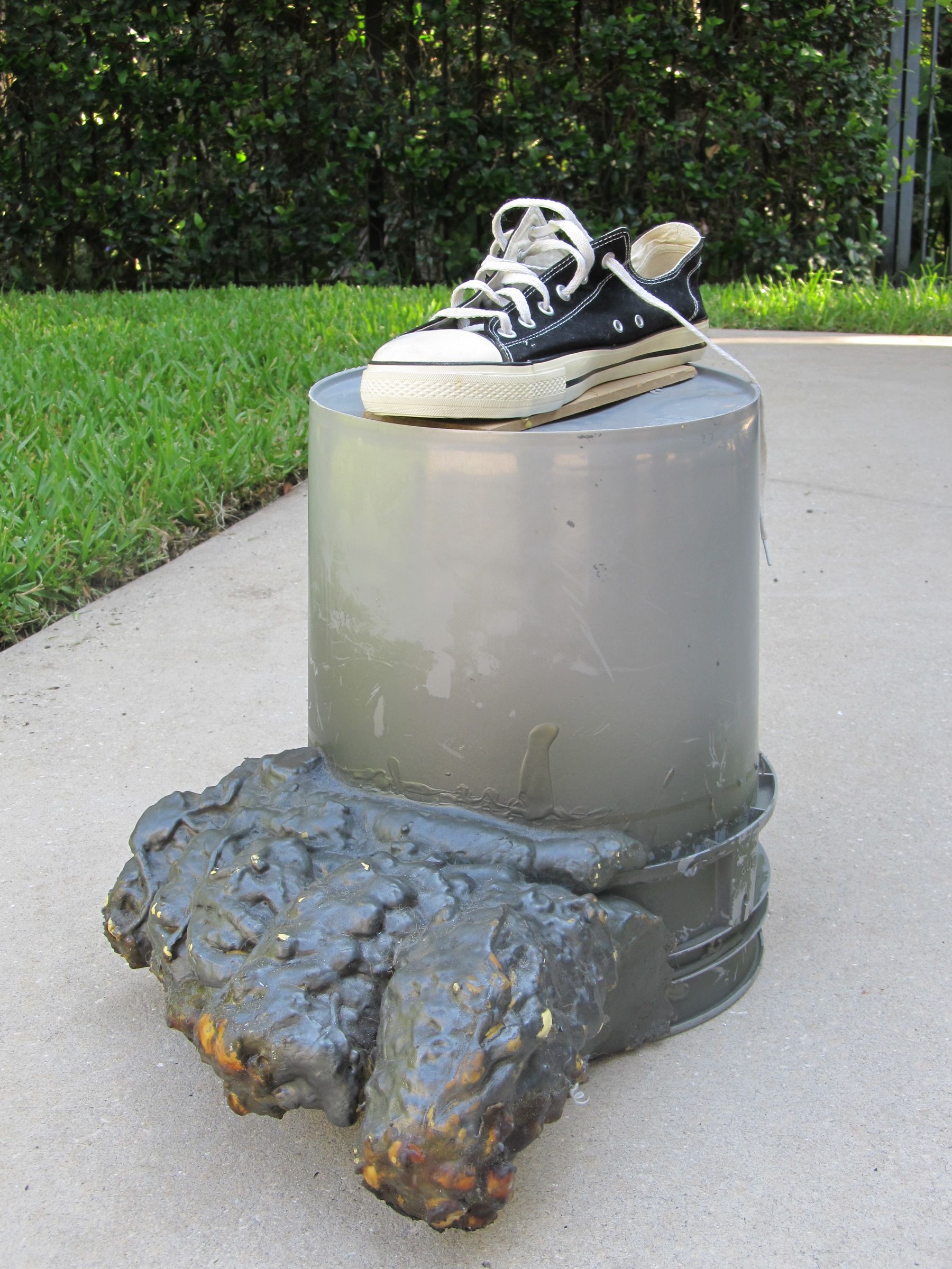 Easy Monster Platform Shoes : 4 Steps - Instructables