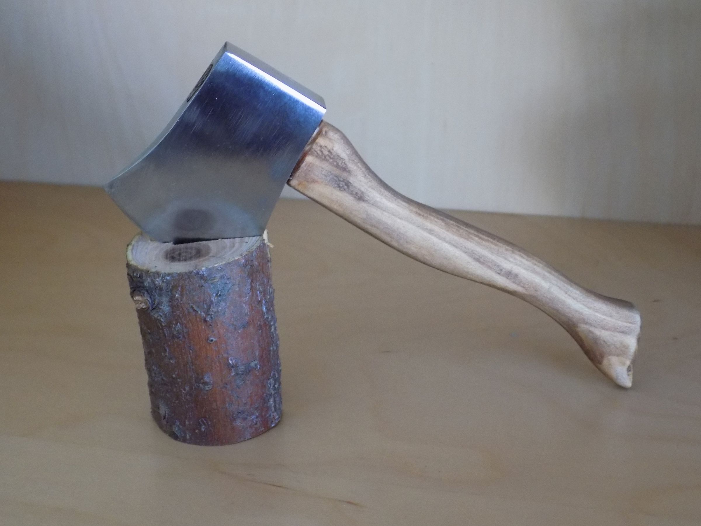 Tiny Shiny Pocket Axe : 6 Steps (with Pictures) - Instructables