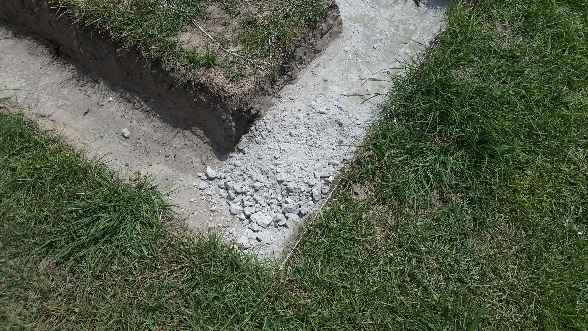 Build a Concrete Block Garden for Food and Memories : 10 Steps (with ...
