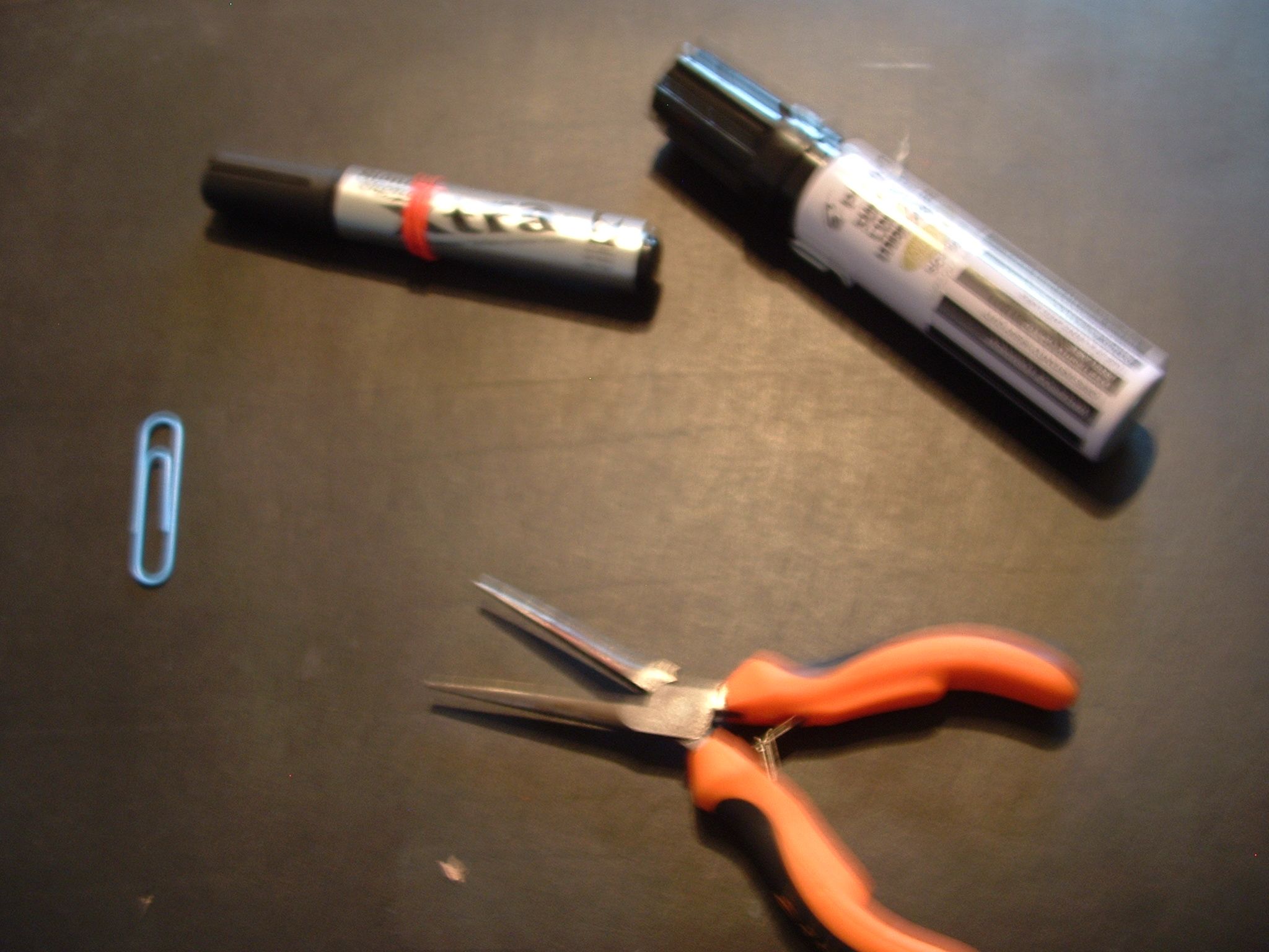 Make a Nice and Cheap Paperclip Top : 12 Steps - Instructables