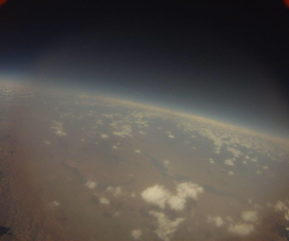 How to Send a Camera to Space : 5 Steps - Instructables