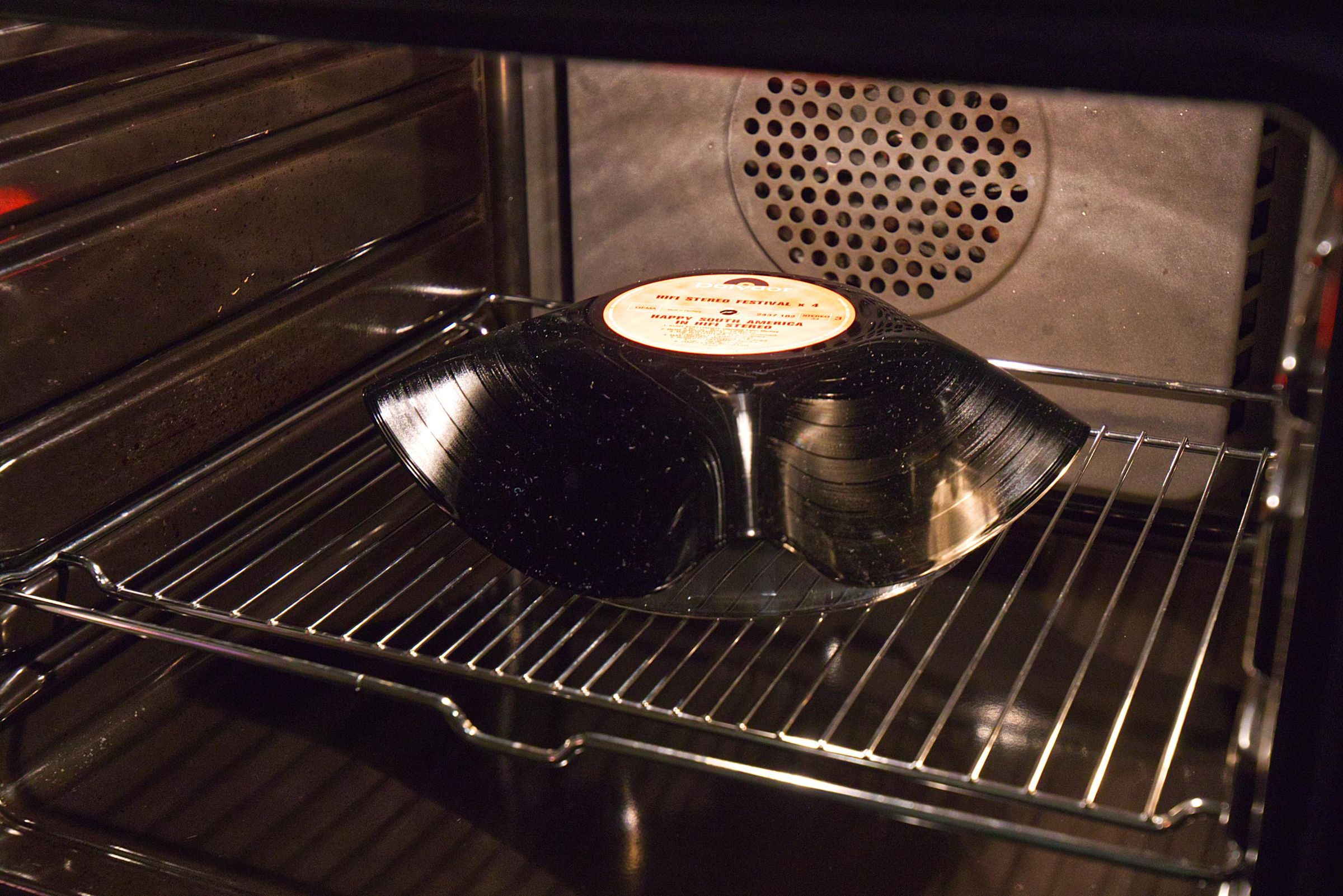 Vinyl Record to Lamp Shade : 5 Steps (with Pictures) - Instructables