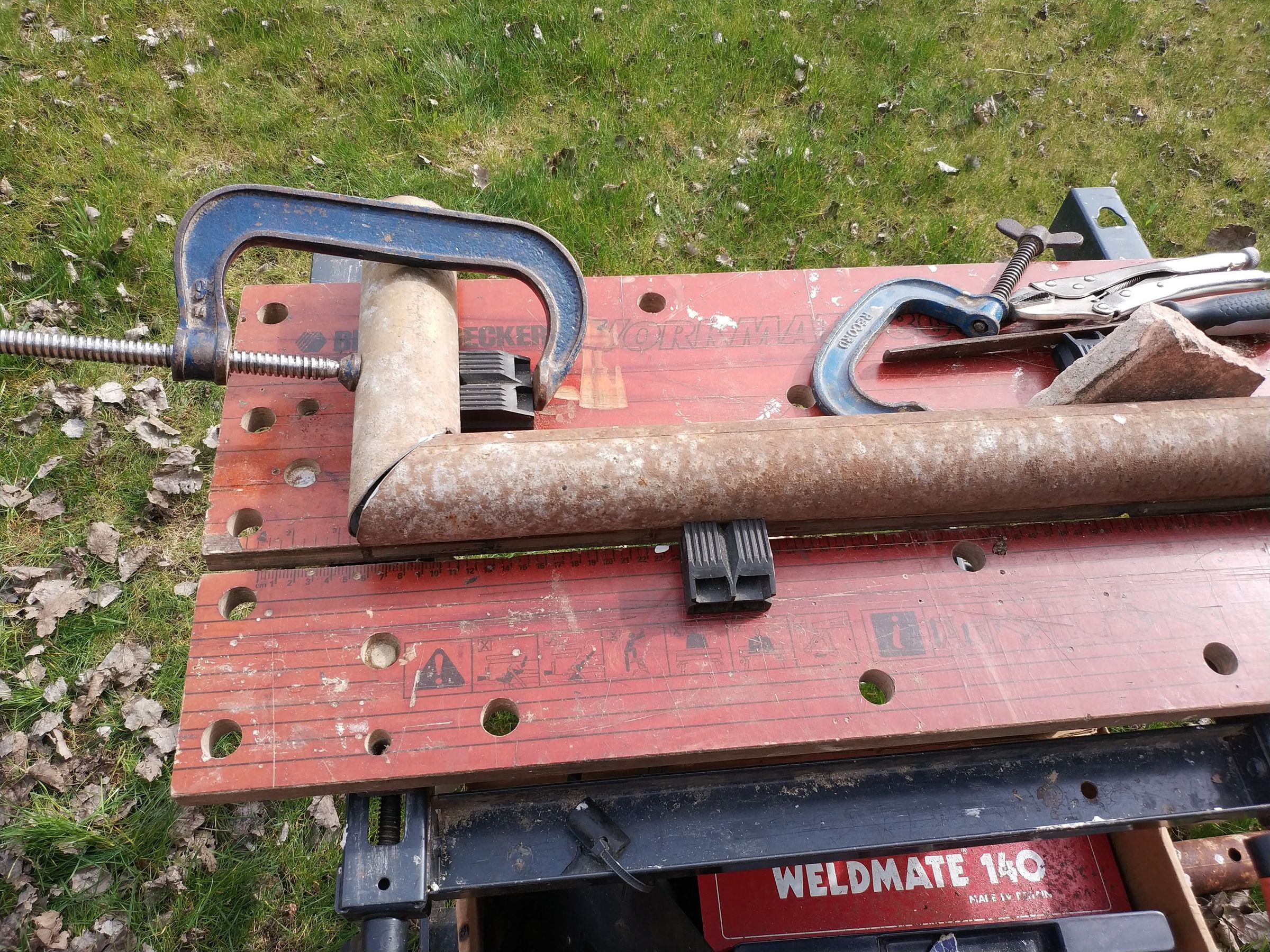 Engine Block TV Stand : 6 Steps (with Pictures) - Instructables