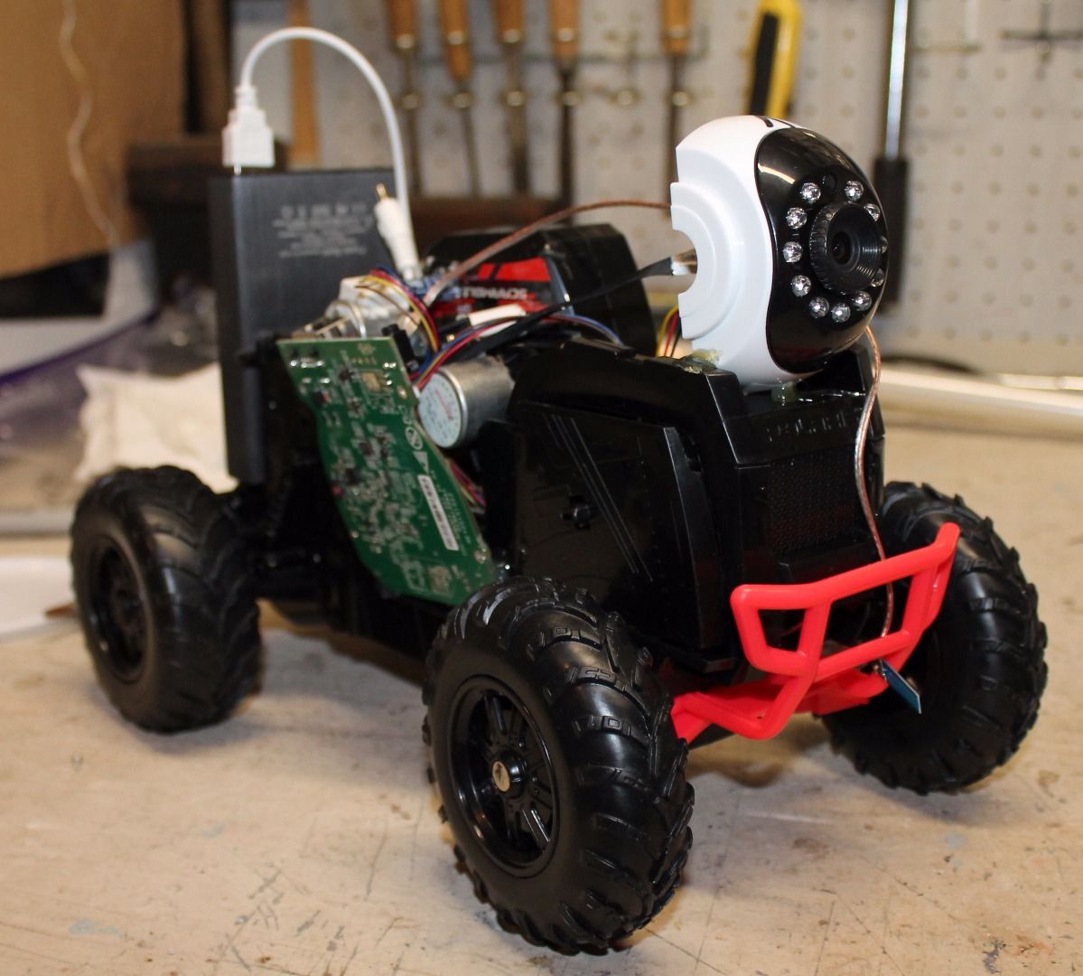 Wifi Controlled Roving Webcam! : 8 Steps (with Pictures) - Instructables
