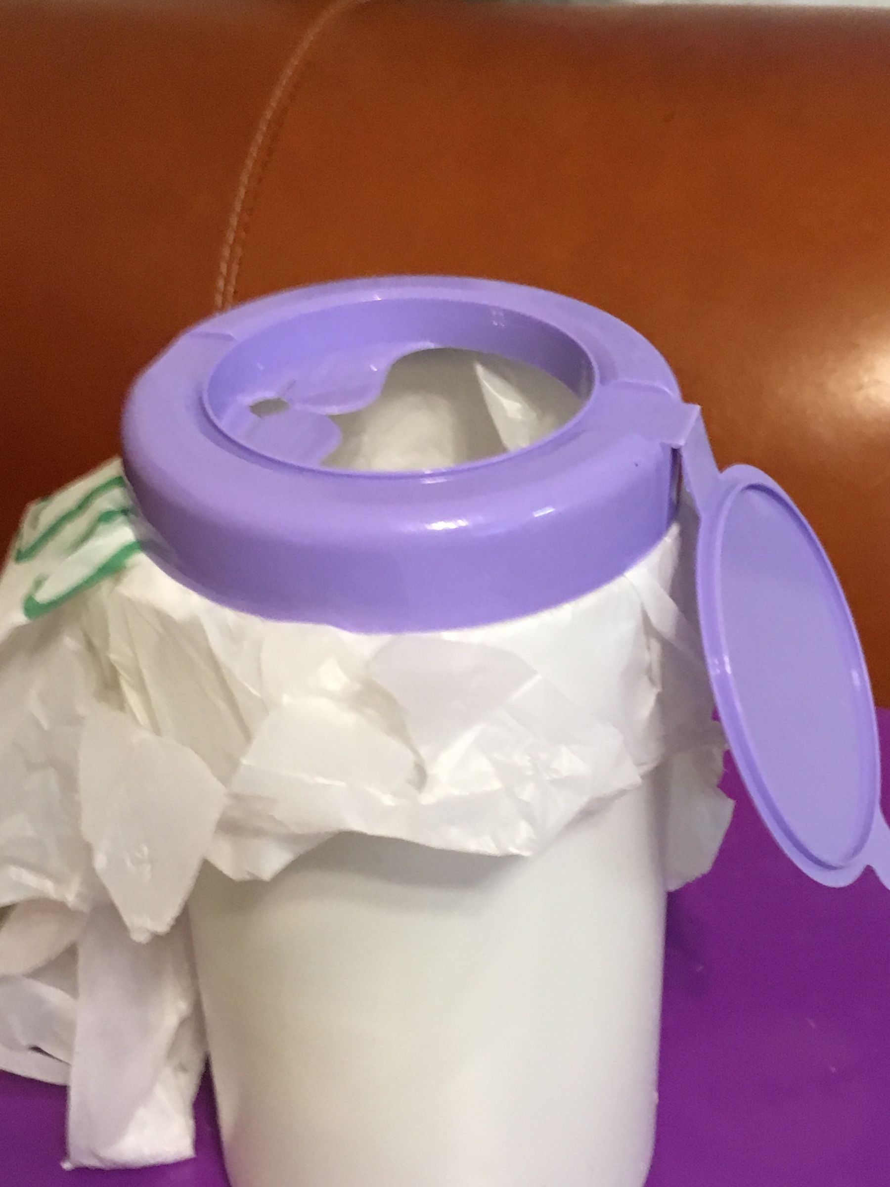 DIY Mini Trash Can for Your Car : 5 Steps - Instructables