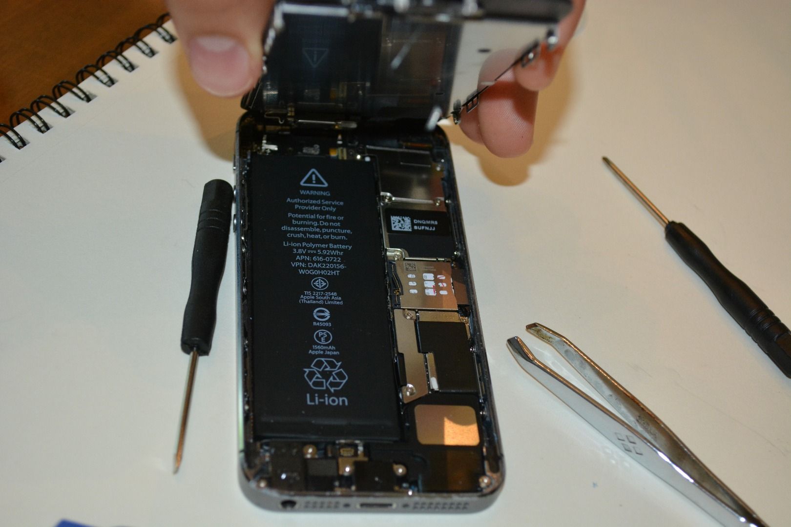 IPhone 5 Screen Replacement : 10 Steps (with Pictures) - Instructables
