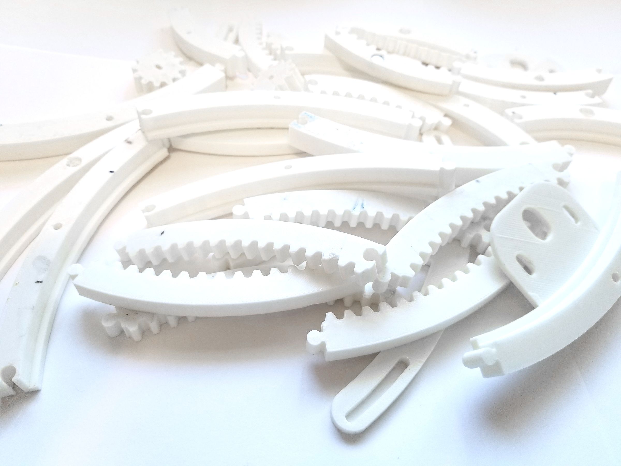 Mesmerizing Magnetic Wall Clock : 24 Steps (with Pictures) - Instructables