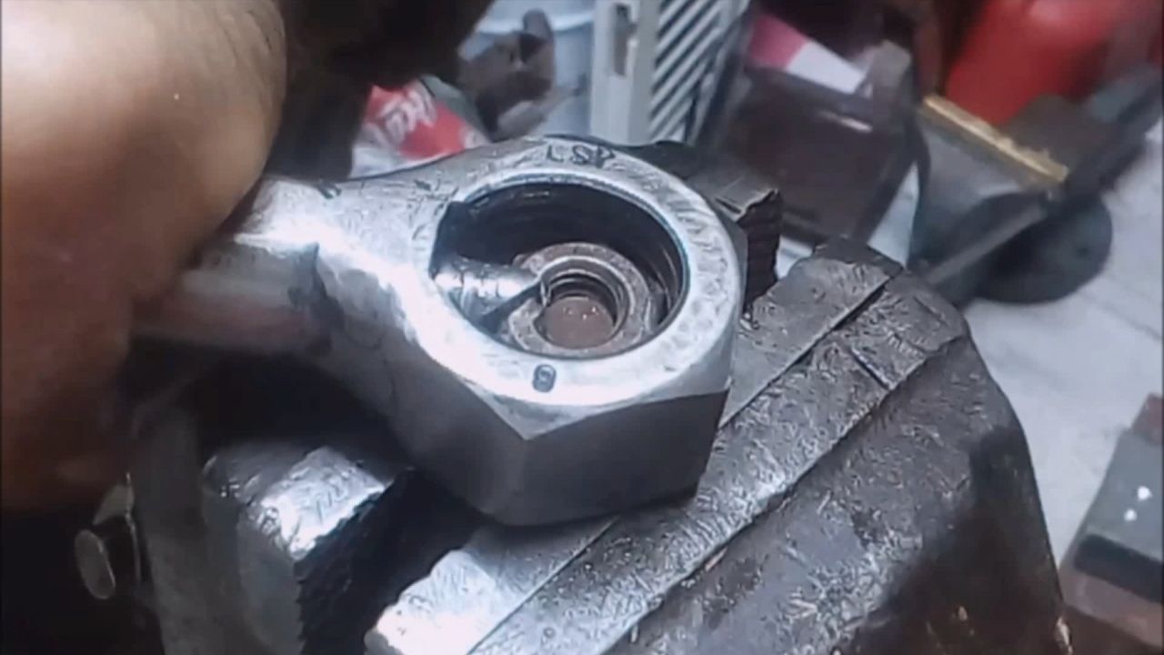 Nut Splitter DIY : 5 Steps (with Pictures) - Instructables