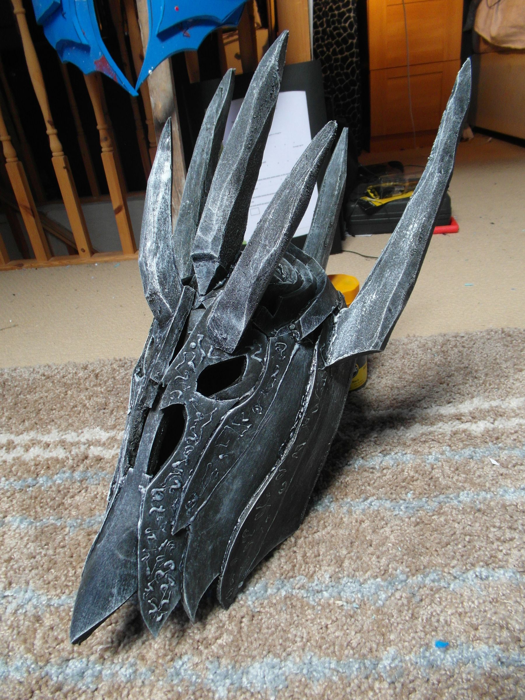 Lord of the Rings: Sauron's Helmet - Instructables