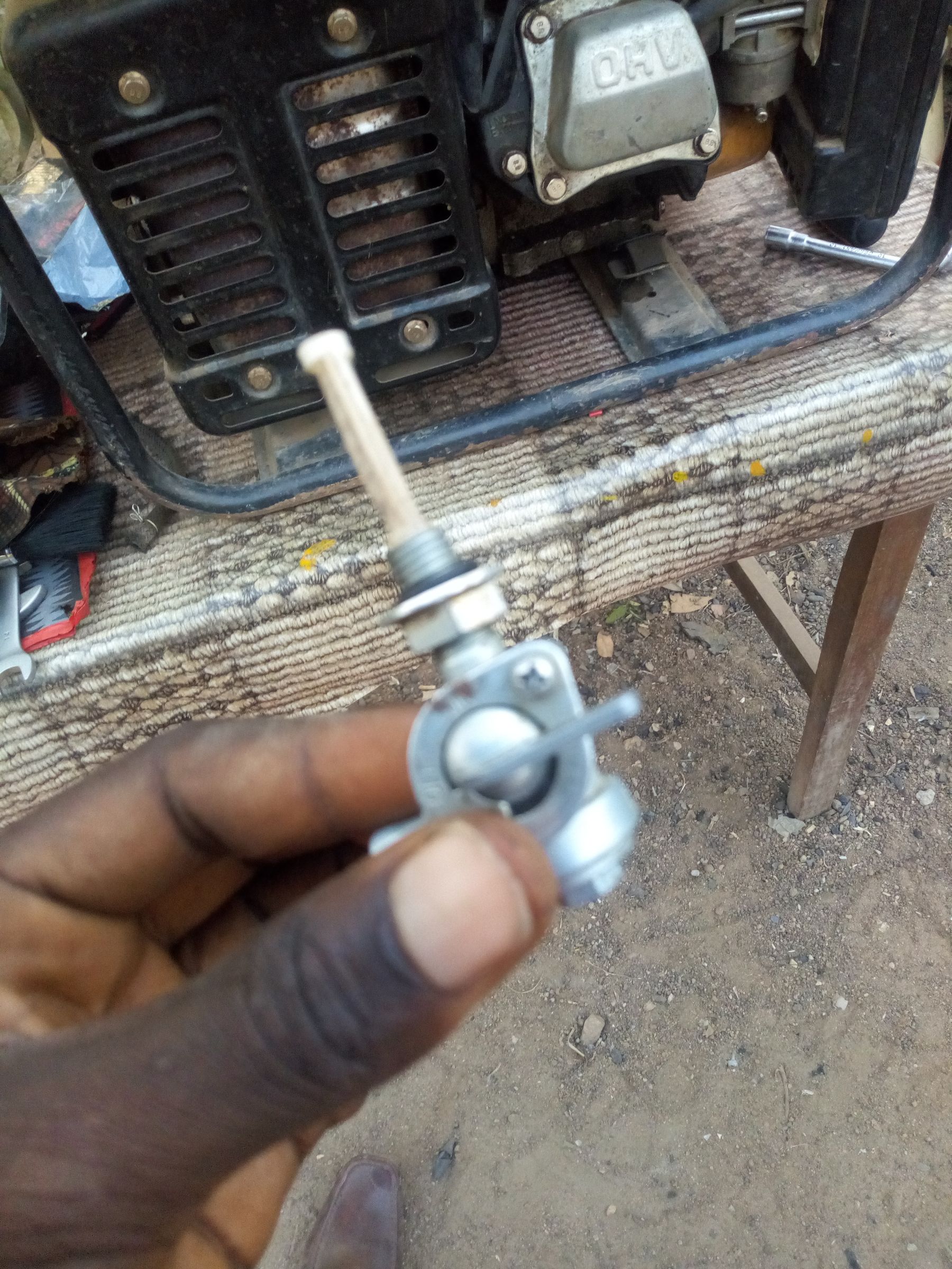 How to Change Portable Genarator Caburator and Fuel Tap : 3 Steps ...