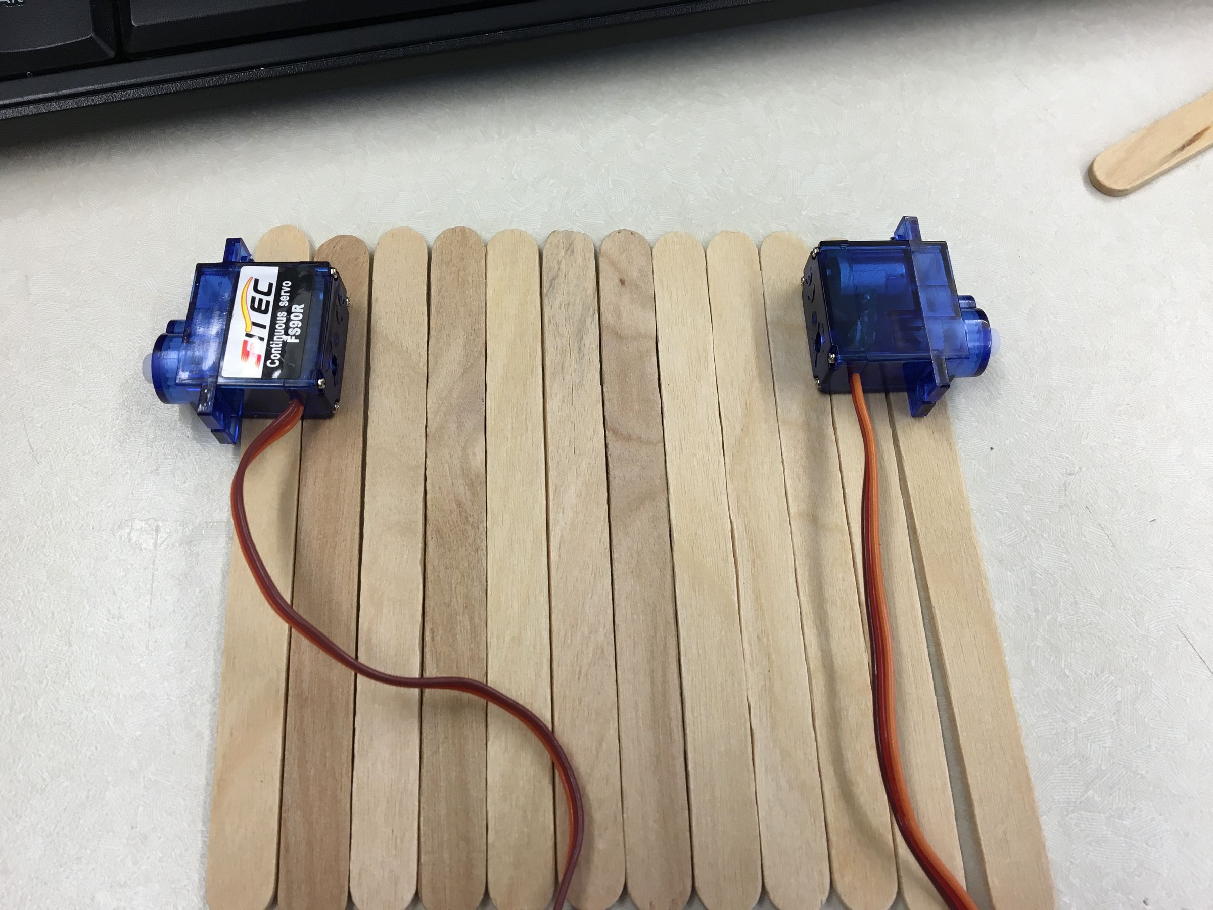 Super Simple Arduino Rover : 5 Steps - Instructables