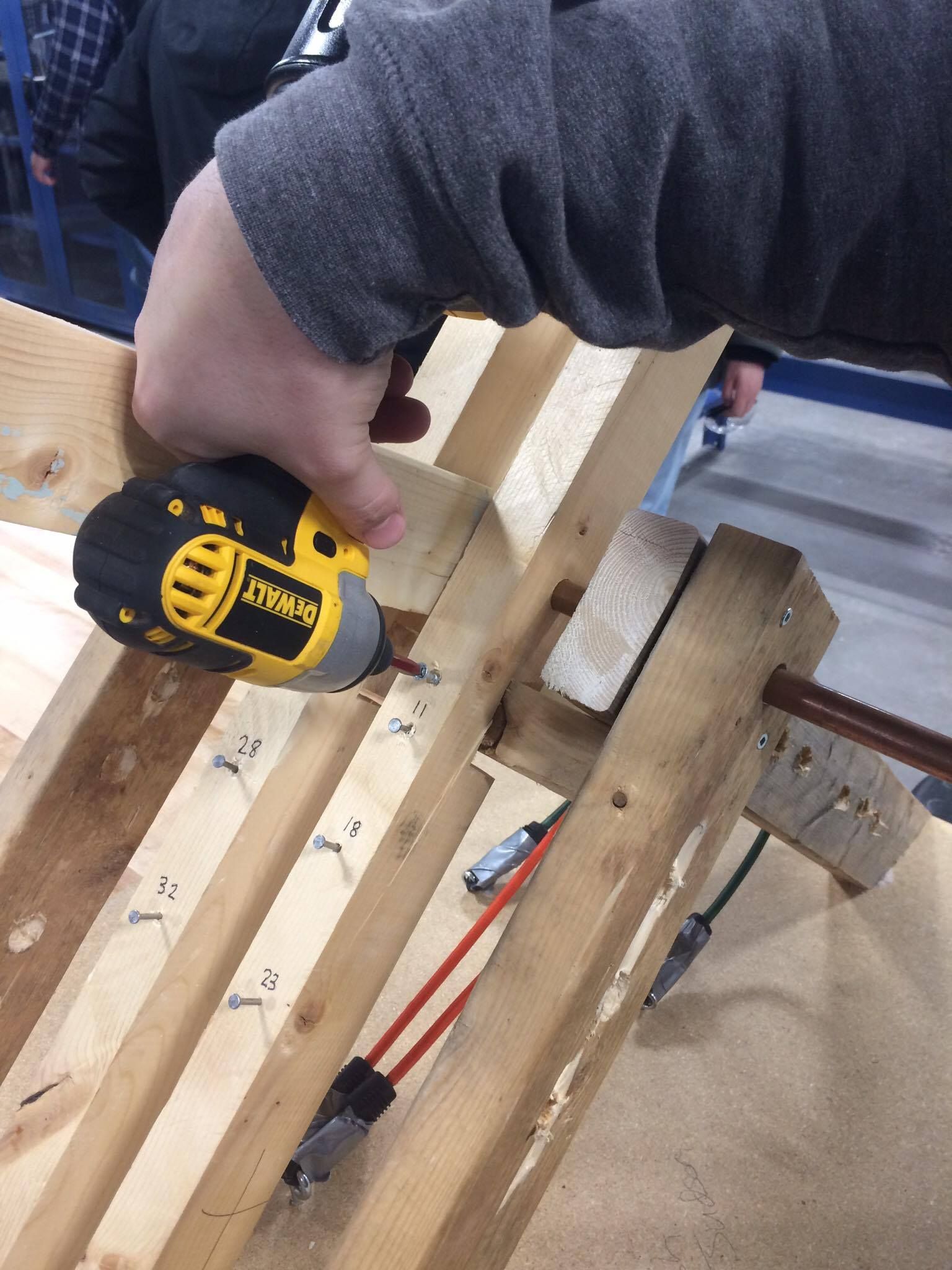 How to Build a Snowball Catapult : 7 Steps (with Pictures) - Instructables