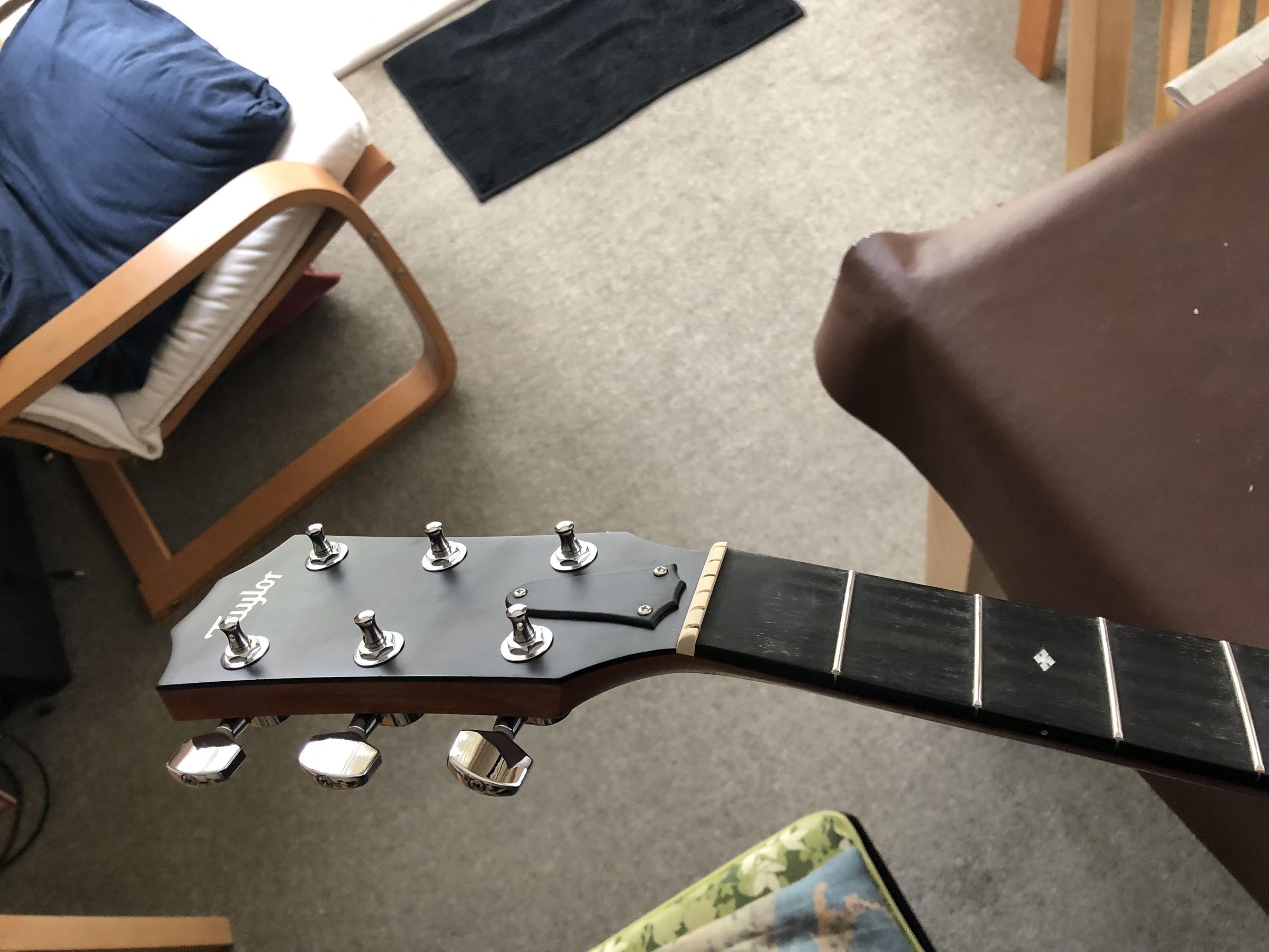 Re- Stringing a Taylor Electro Acoustic Guitar and Locking the Strings ...