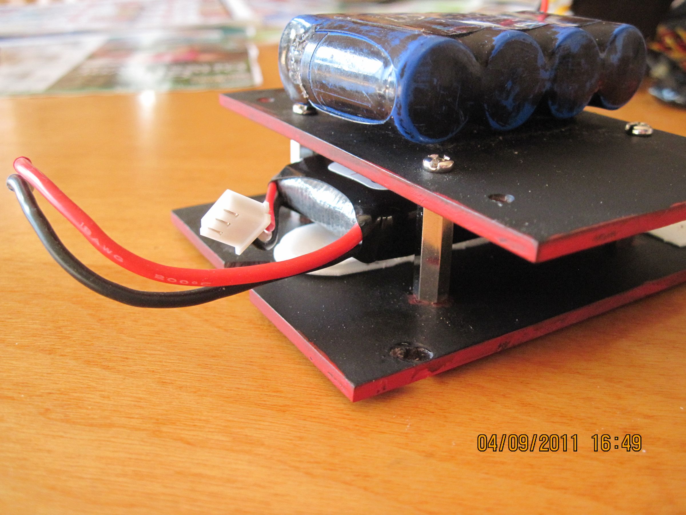 Sumo-Bot (TSA and Science Olympiad Rules) : 8 Steps - Instructables