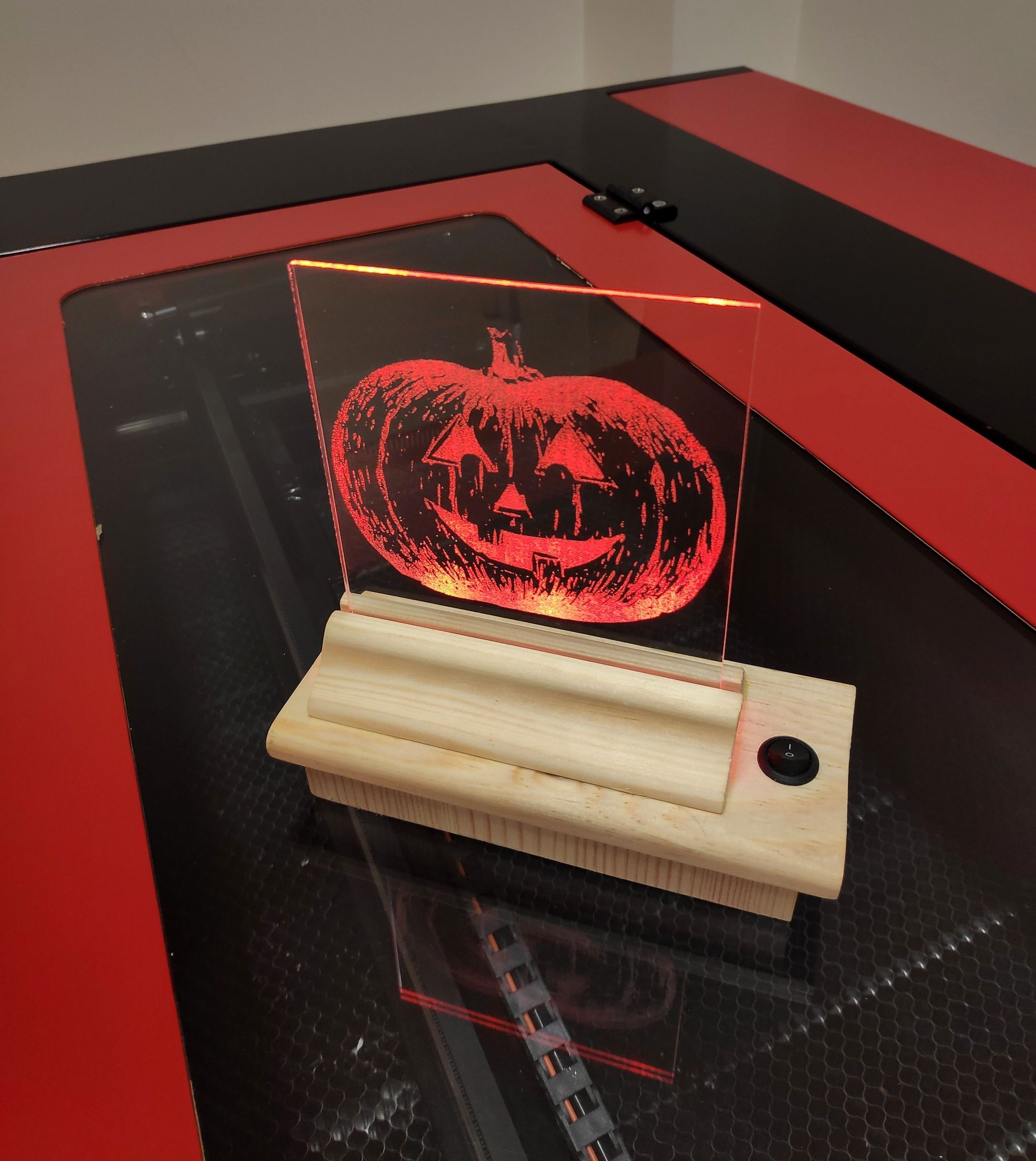Laser Engraved Halloween Lamp (simple and Cheap!) : 8 Steps (with ...