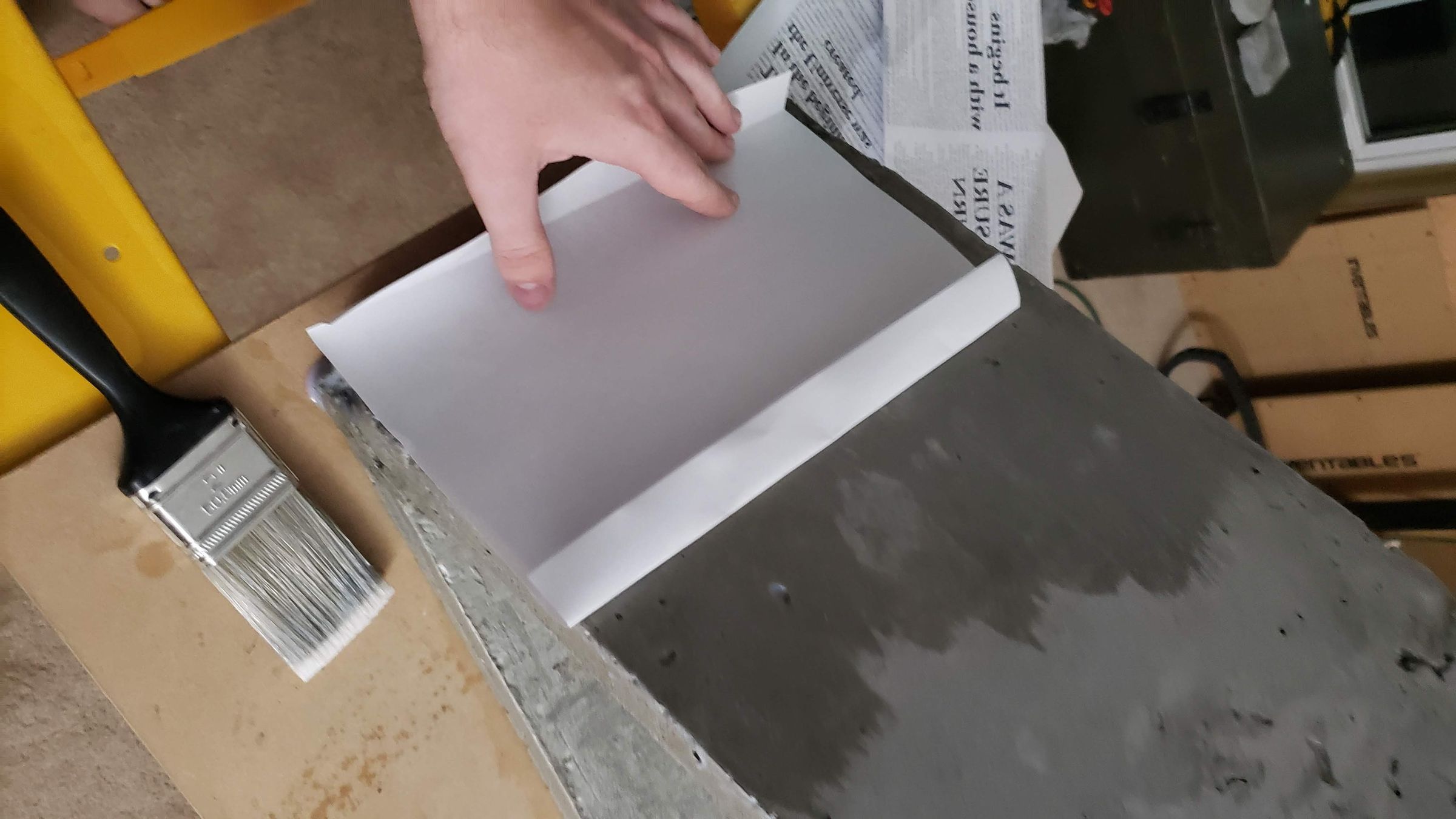 Hardcover-- Concrete End Table : 13 Steps (with Pictures) - Instructables