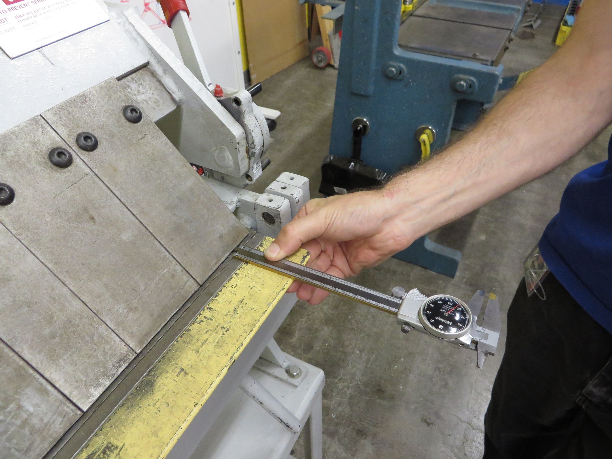 A Riveted Metal Box With Lid : 11 Steps - Instructables