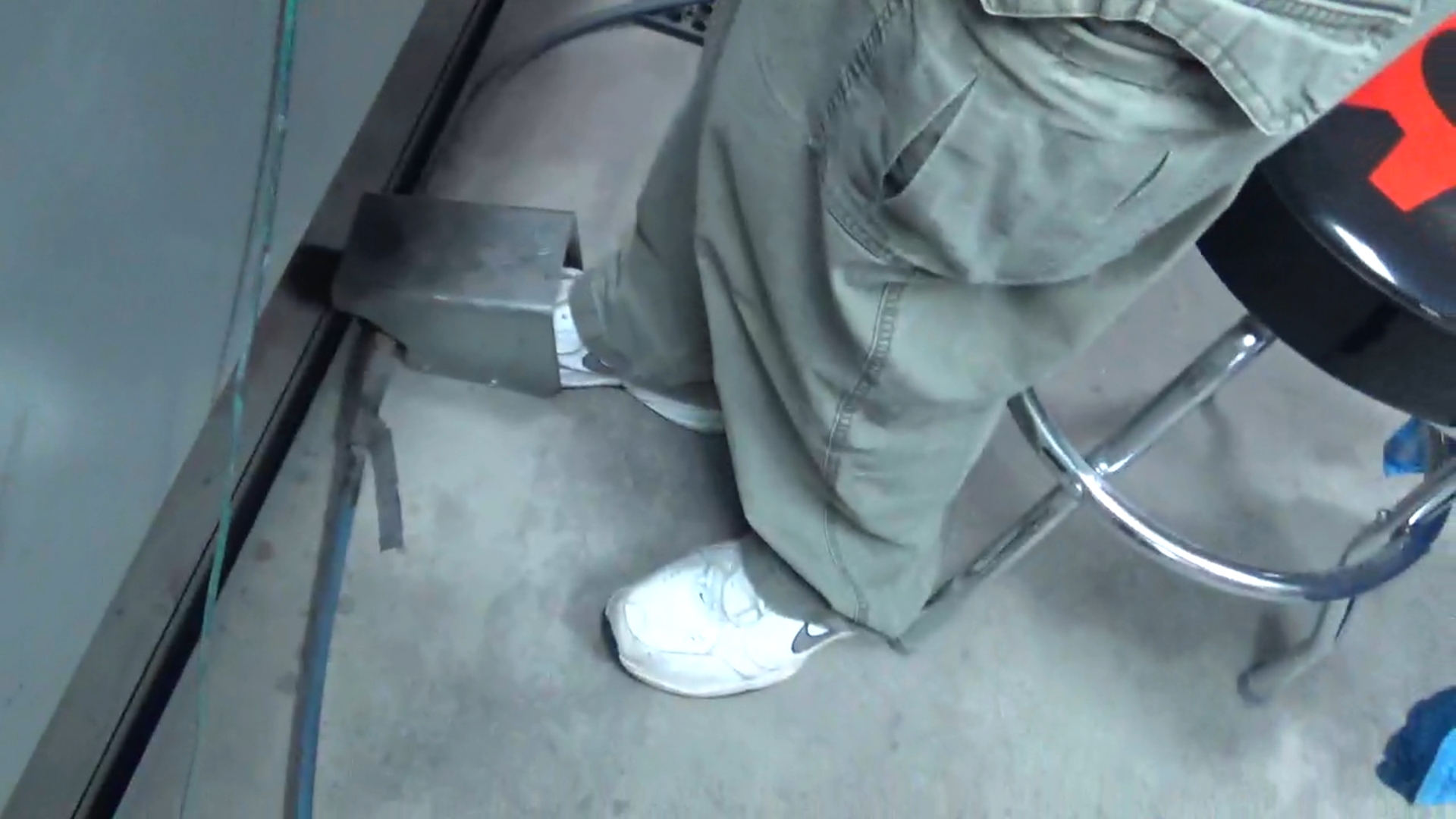 How to Sandblast Designs on Glass Dishes : 8 Steps - Instructables