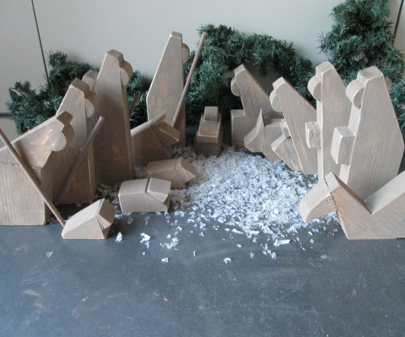 Wooden Nativity Group : 8 Steps (with Pictures) - Instructables