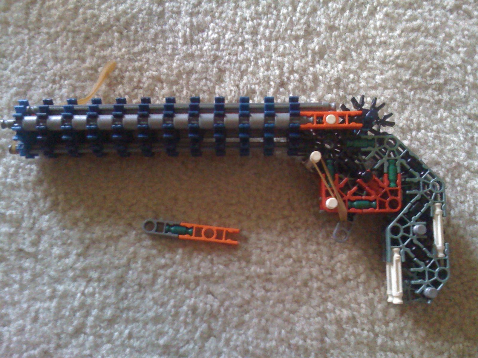 Knex Rail Revolver : 5 Steps - Instructables