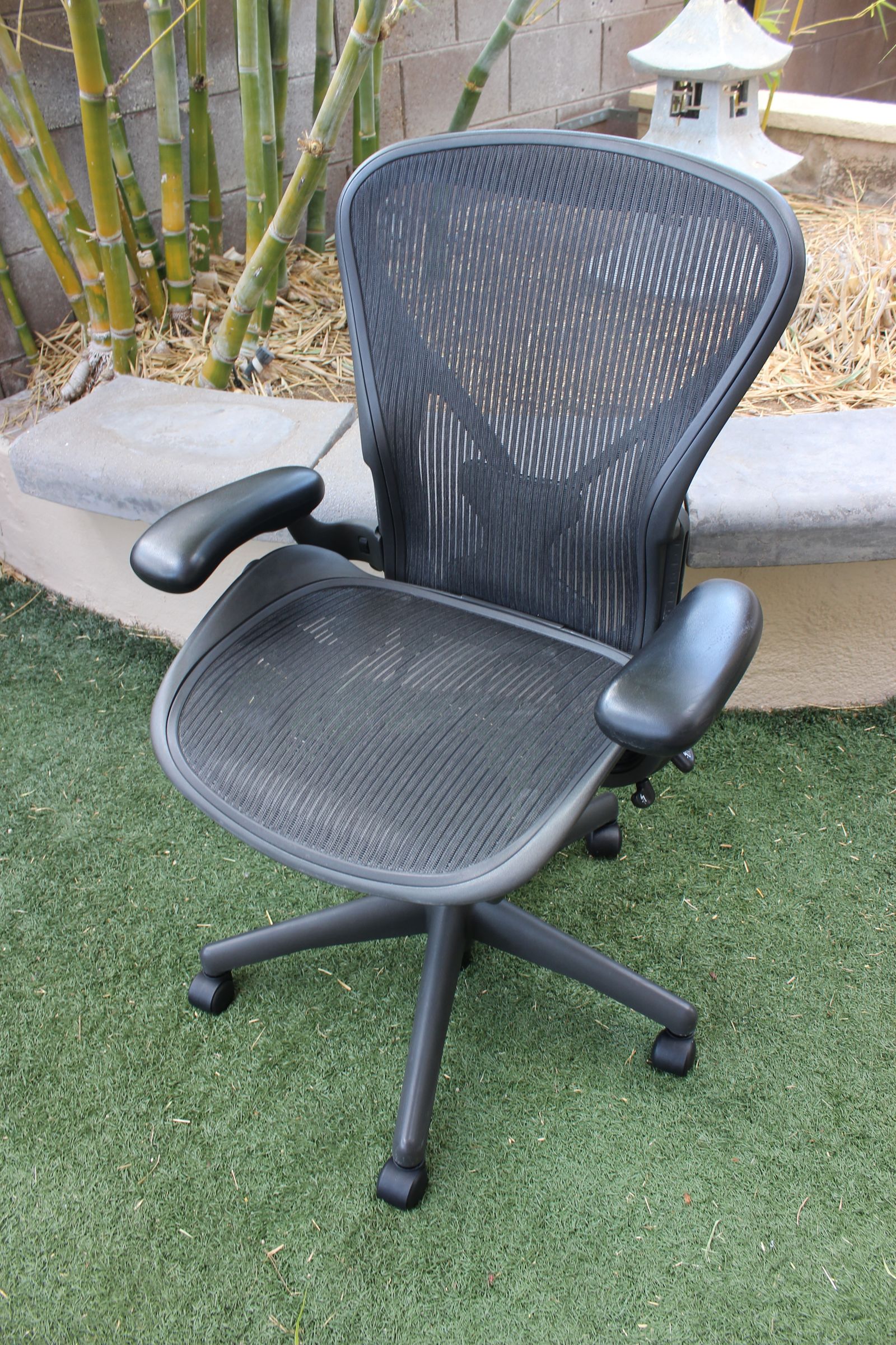 Super-Sized Office Chair Wheels : 4 Steps (with Pictures) - Instructables