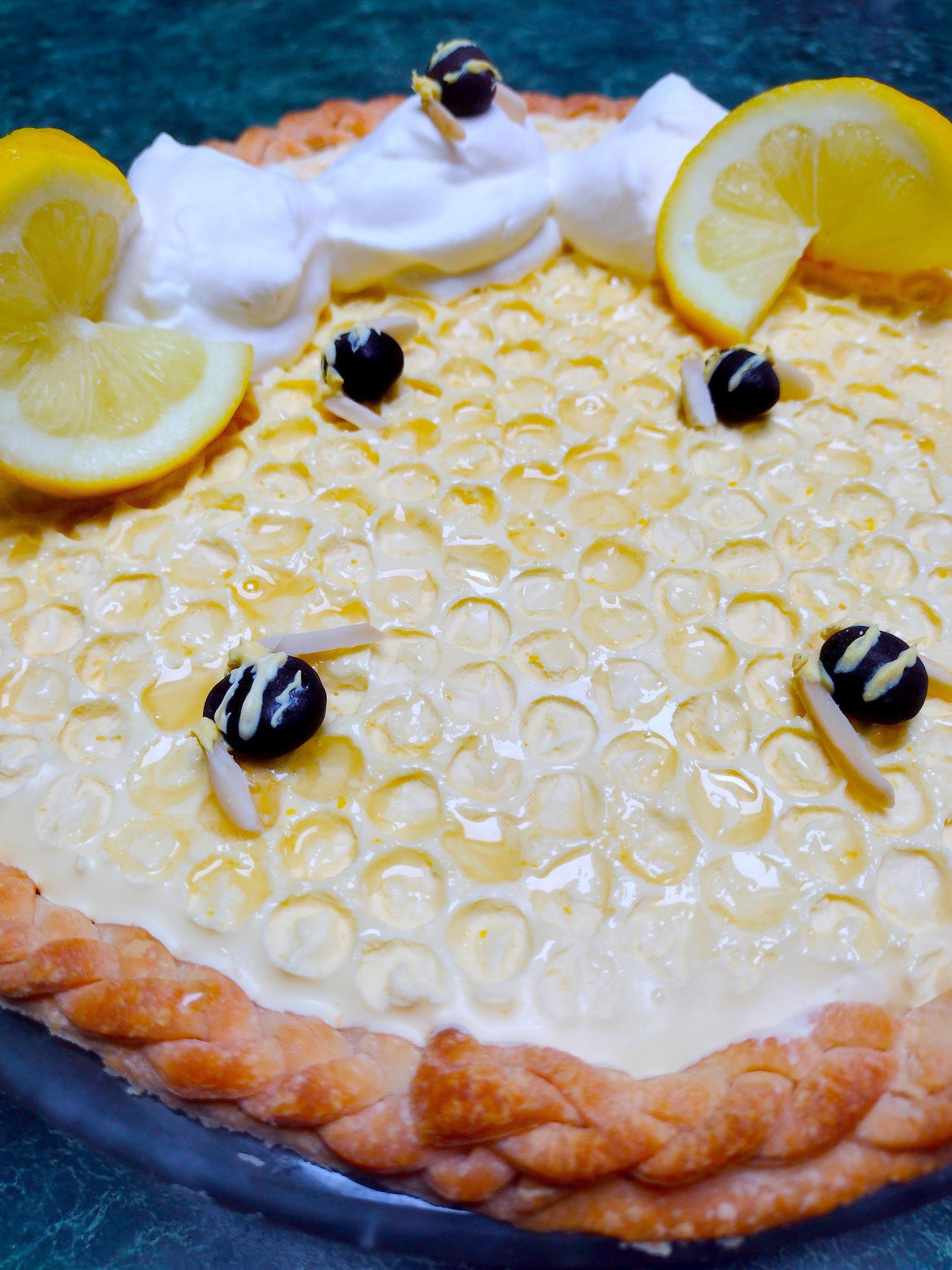 Lemon Chiffon Bee Pie : 9 Steps (with Pictures) - Instructables