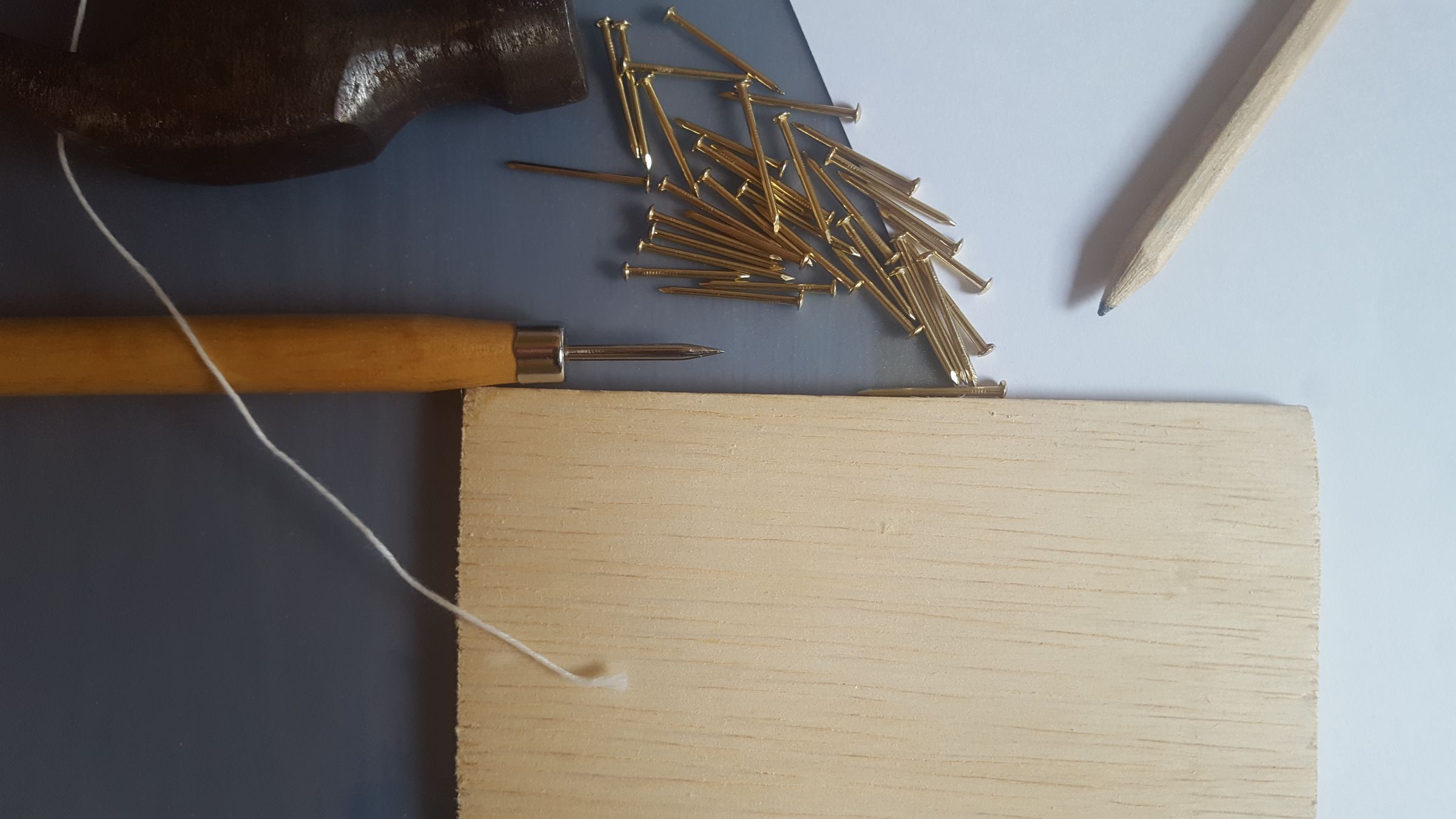 String Art Room Decor : 4 Steps (with Pictures) - Instructables