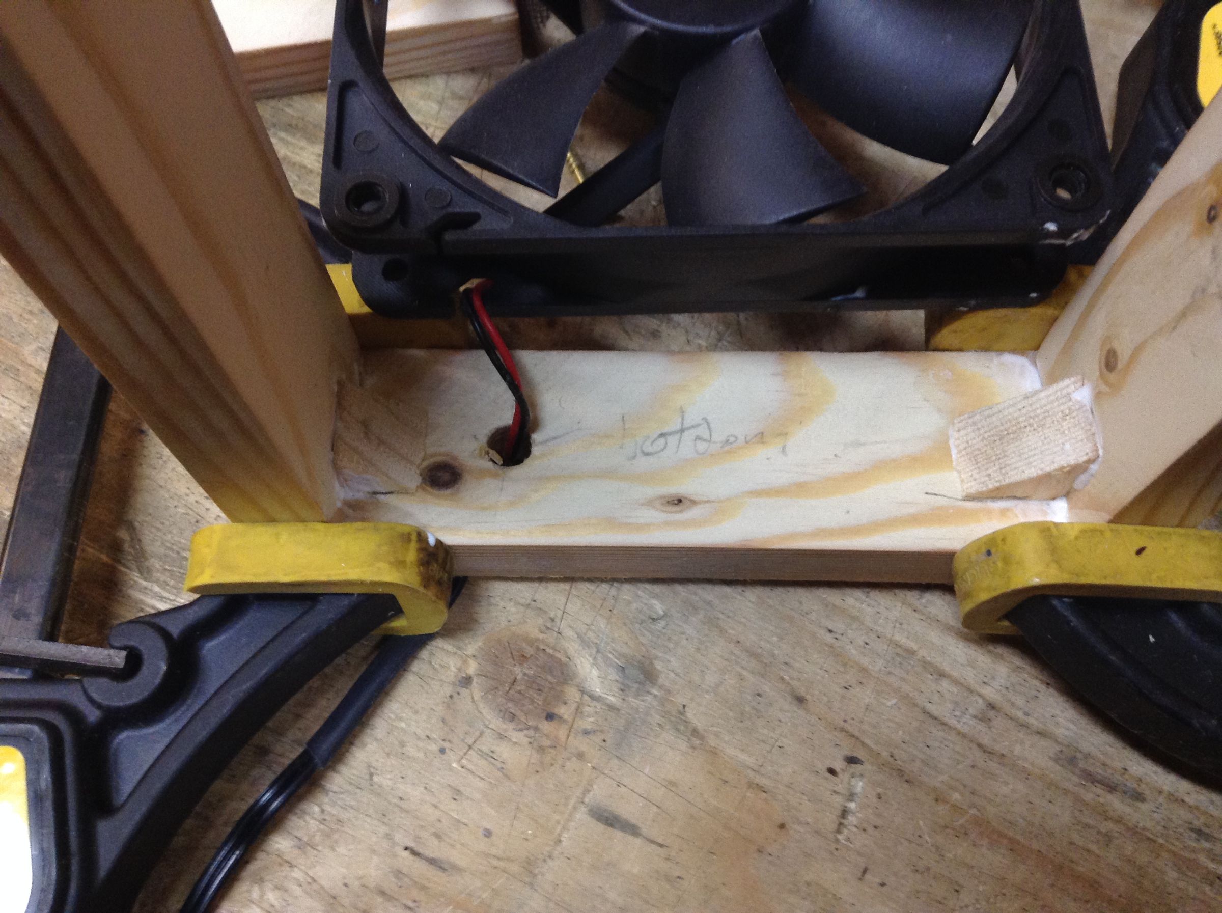 Fume Extractor for Soldering : 3 Steps (with Pictures) - Instructables