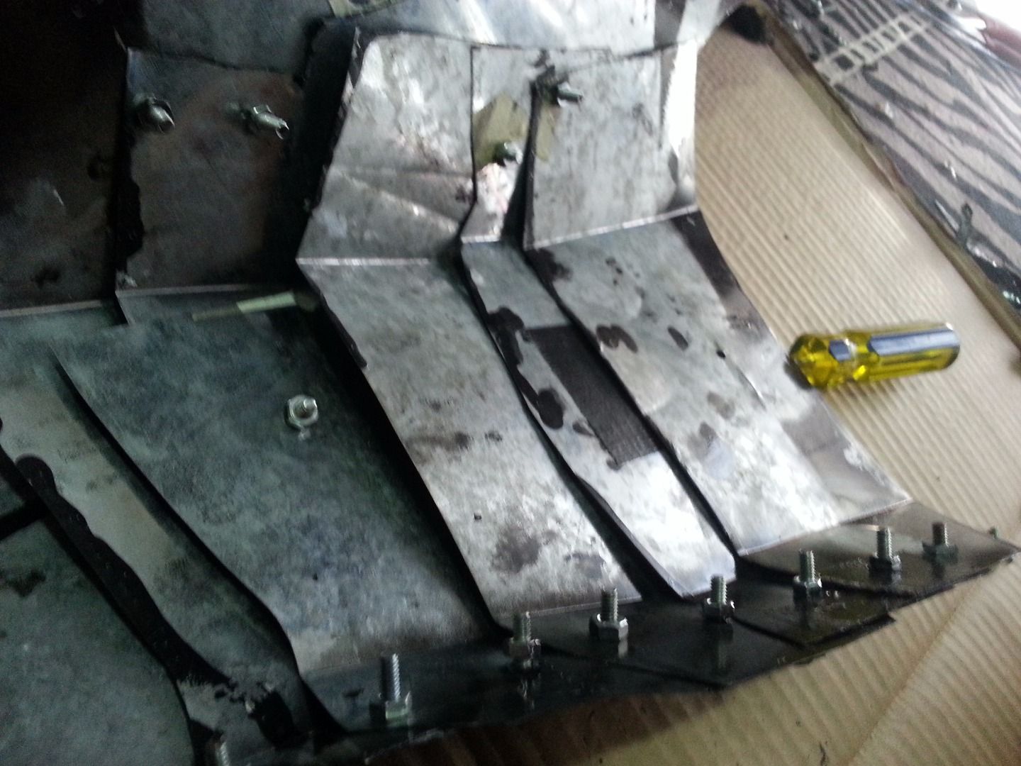 How to Build Leg Armor Using Recycled Cans or Sheet Metal : 13 Steps ...