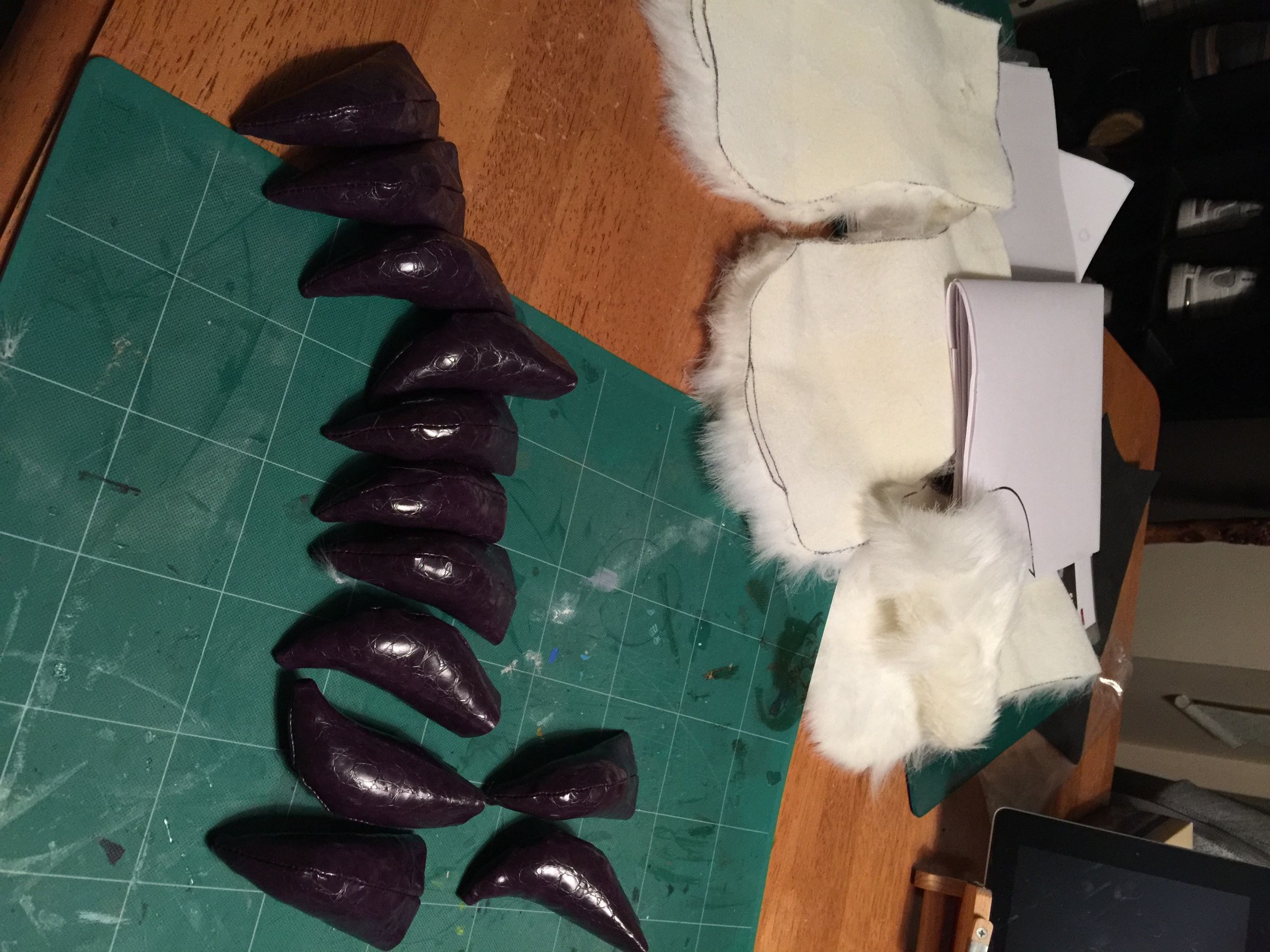 How to Make a Dragon Puppet. : 31 Steps (with Pictures) - Instructables