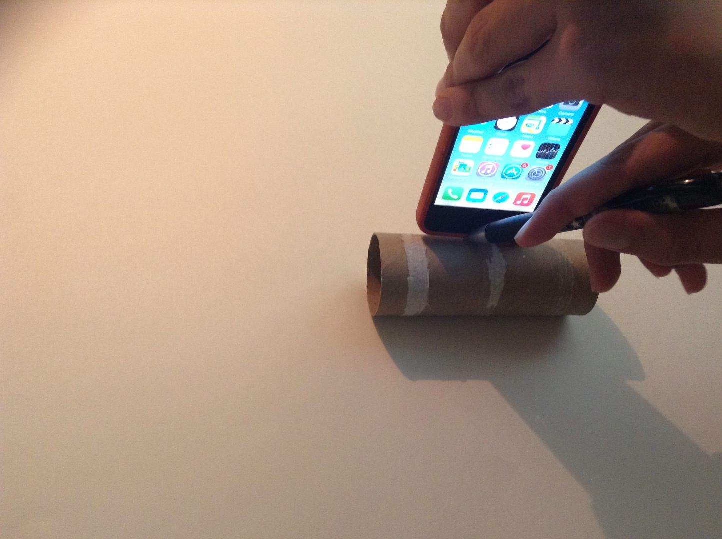 How to Make a Simple Smartphone Amplifier : 4 Steps - Instructables