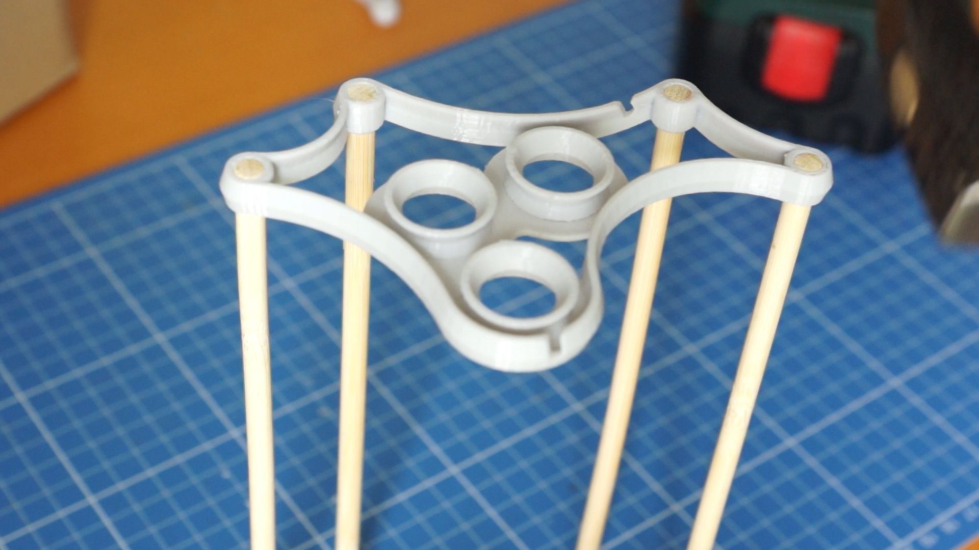 Box Shelf Clever Attached to Wire Rope : 6 Steps (with Pictures ...