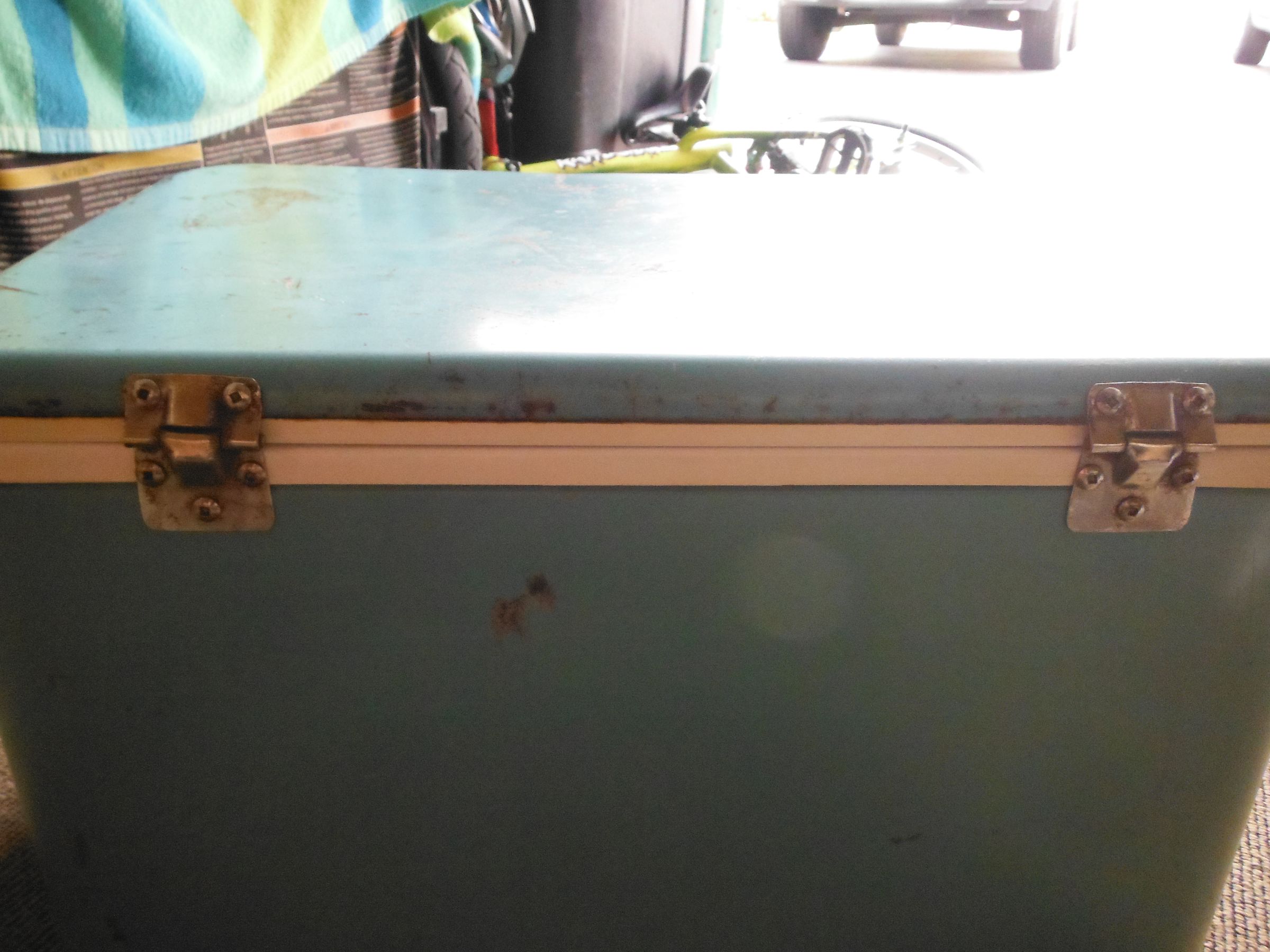 Restoring a Vintage Cooler : 10 Steps (with Pictures) - Instructables