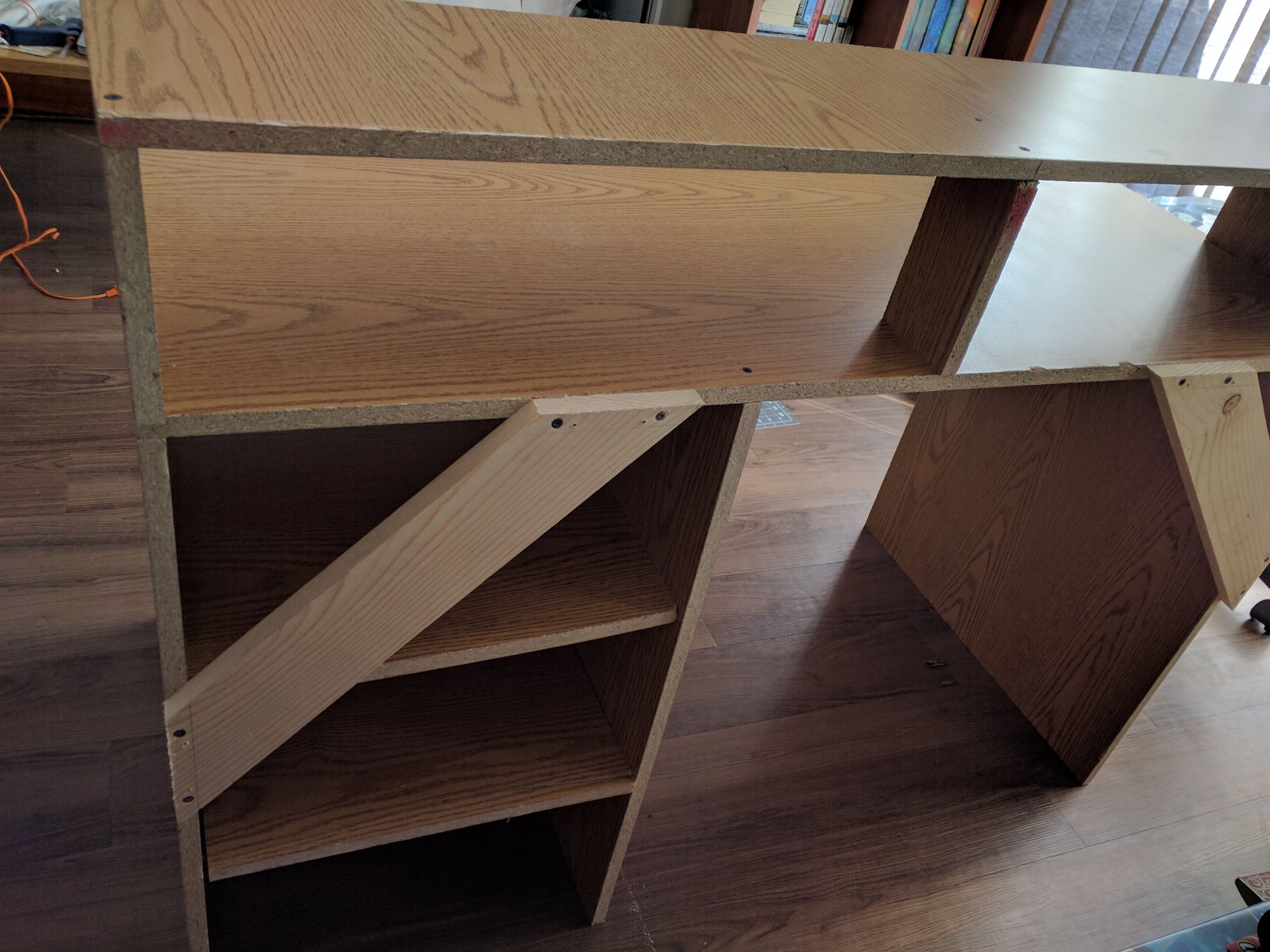 Cheap Desk From a 4x8 Sheet : 3 Steps (with Pictures) - Instructables
