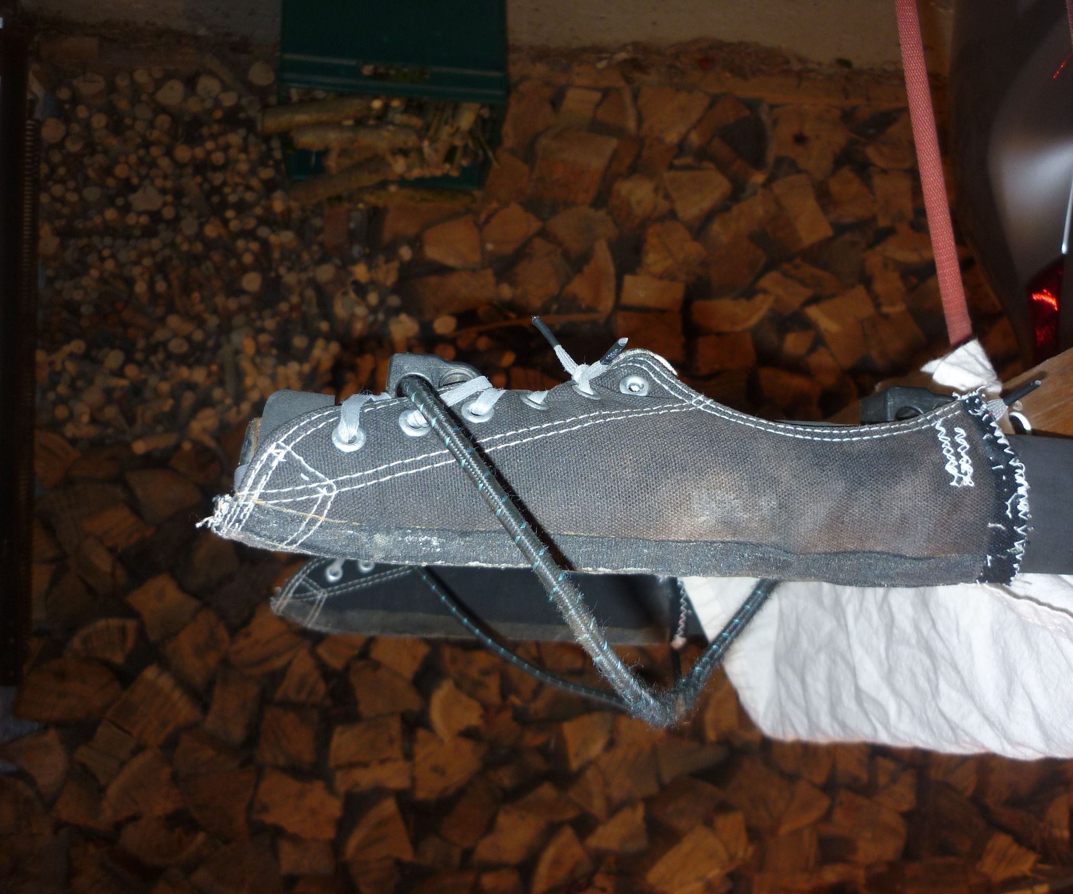 Re-Use Your Shoes. I'll Sew You How : 7 Steps - Instructables