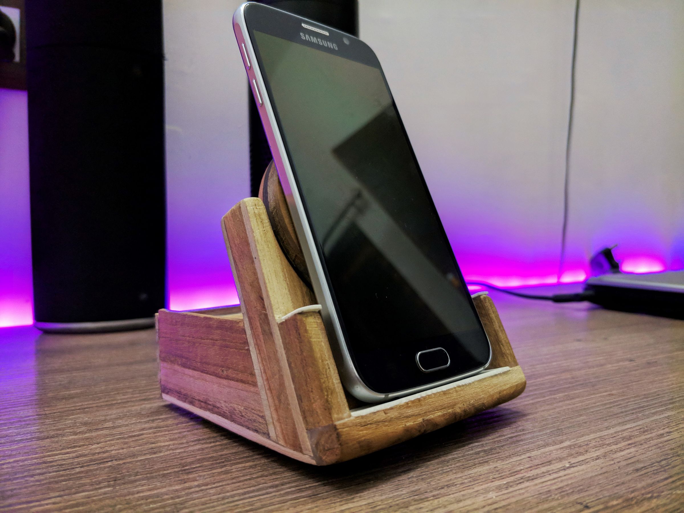 CUT THE CORD: DIY Qi WIRELESS CHARGING PAD AND STAND. : 26 Steps (with ...