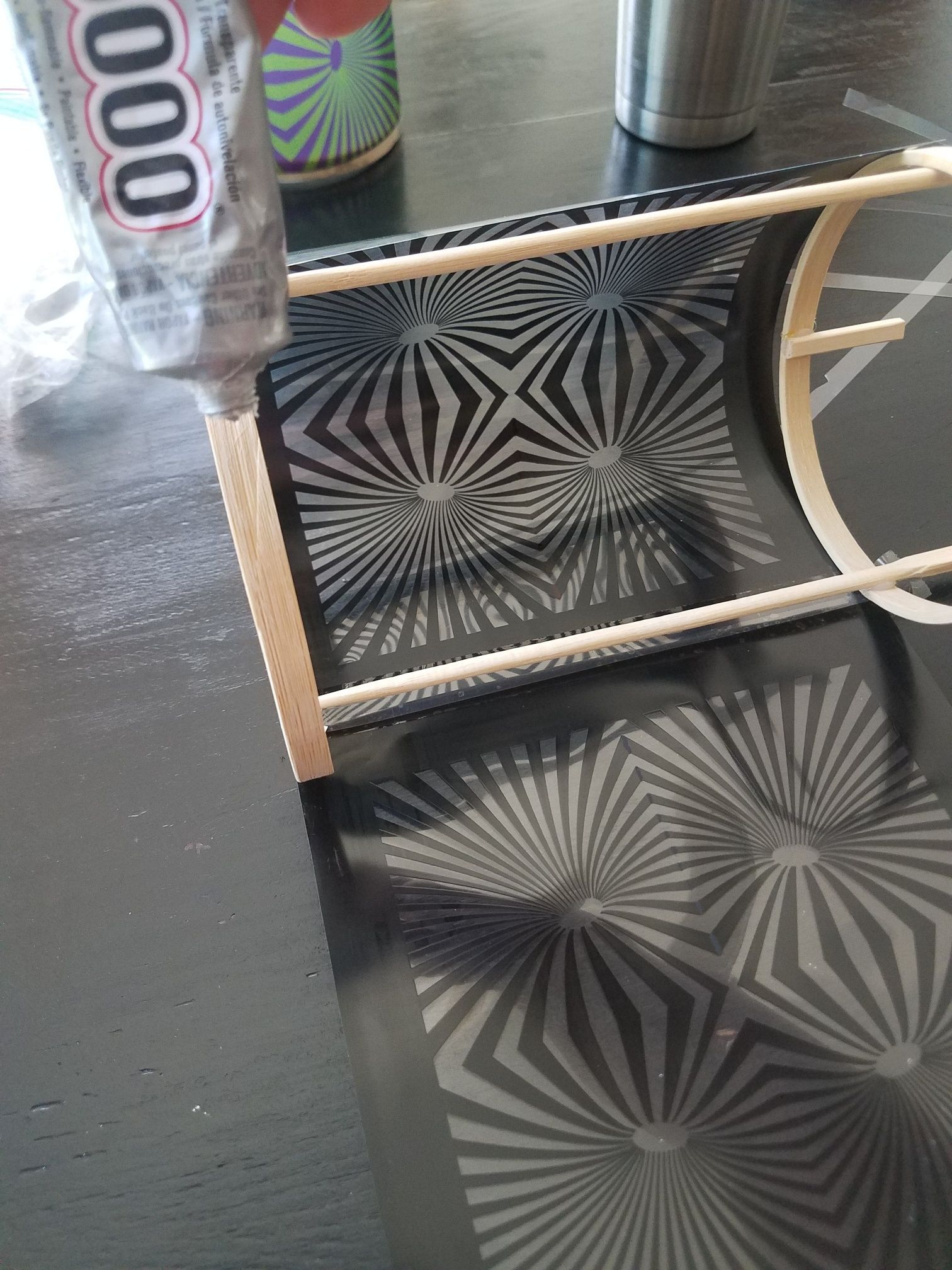 Psychedelic 70s Motion Lamp : 8 Steps (with Pictures) - Instructables