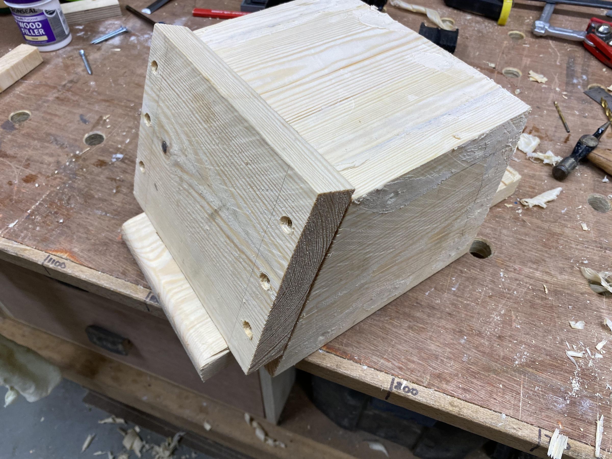 Single Plank Bat Box : 8 Steps (with Pictures) - Instructables