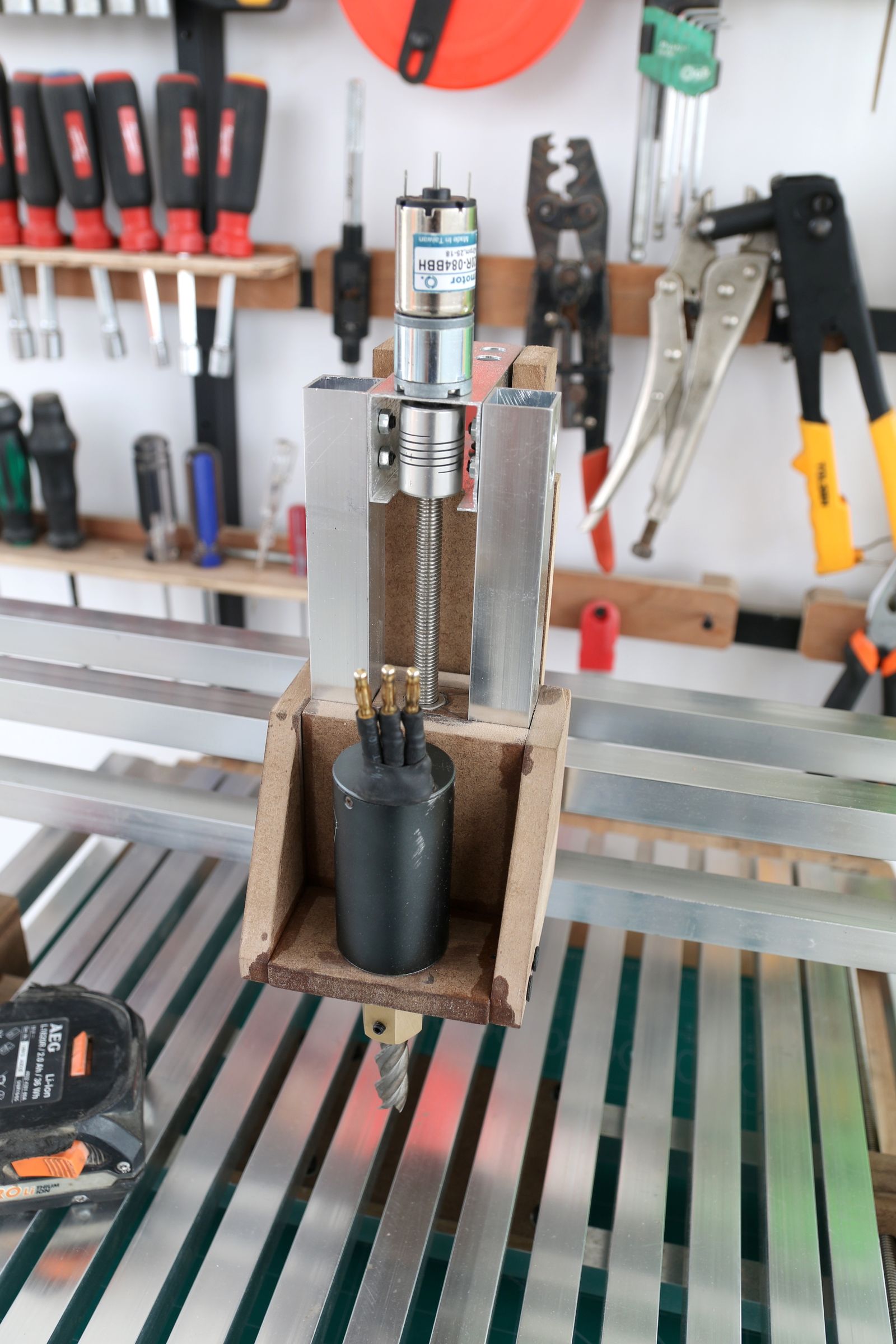 Manual Milling Machine/Surface Planner : 10 Steps (with Pictures ...
