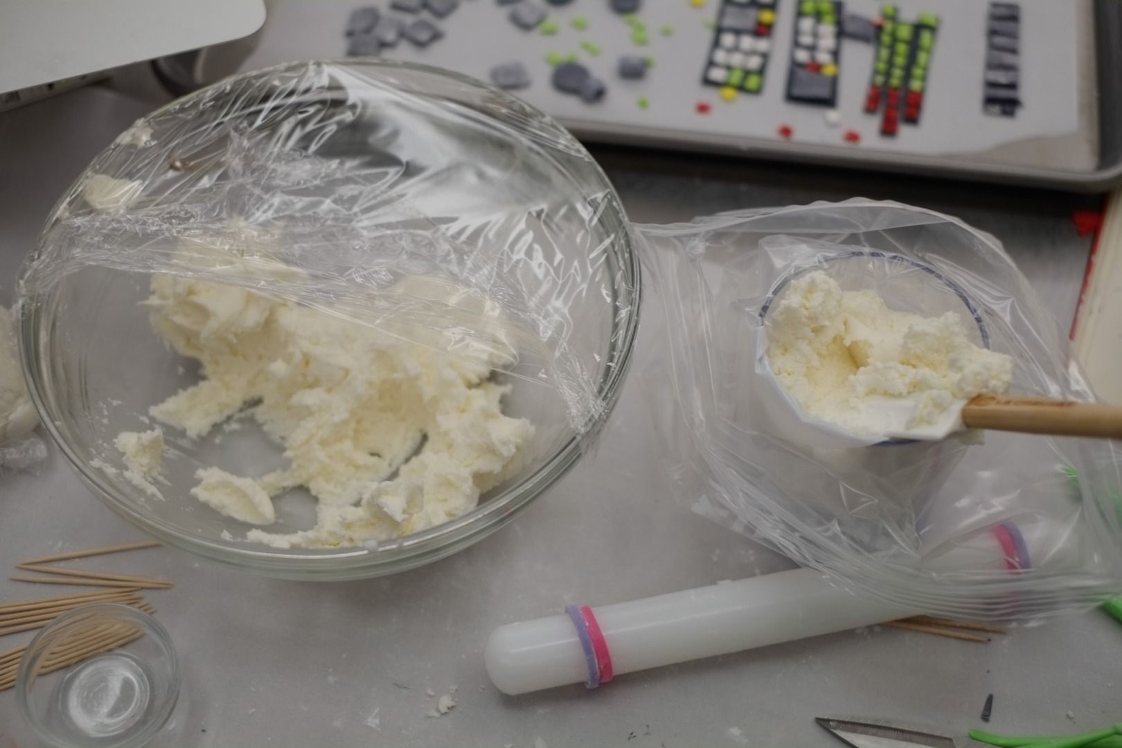 Soundboard Cake With Working Volt Meters : 12 Steps (with Pictures ...